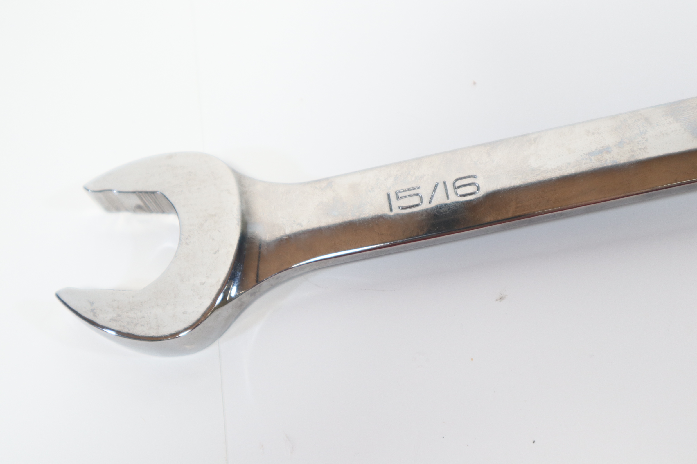 Snap-on Tools SOEX30 15/16" 12-Point SAE Flank Drive Plus Combination ...