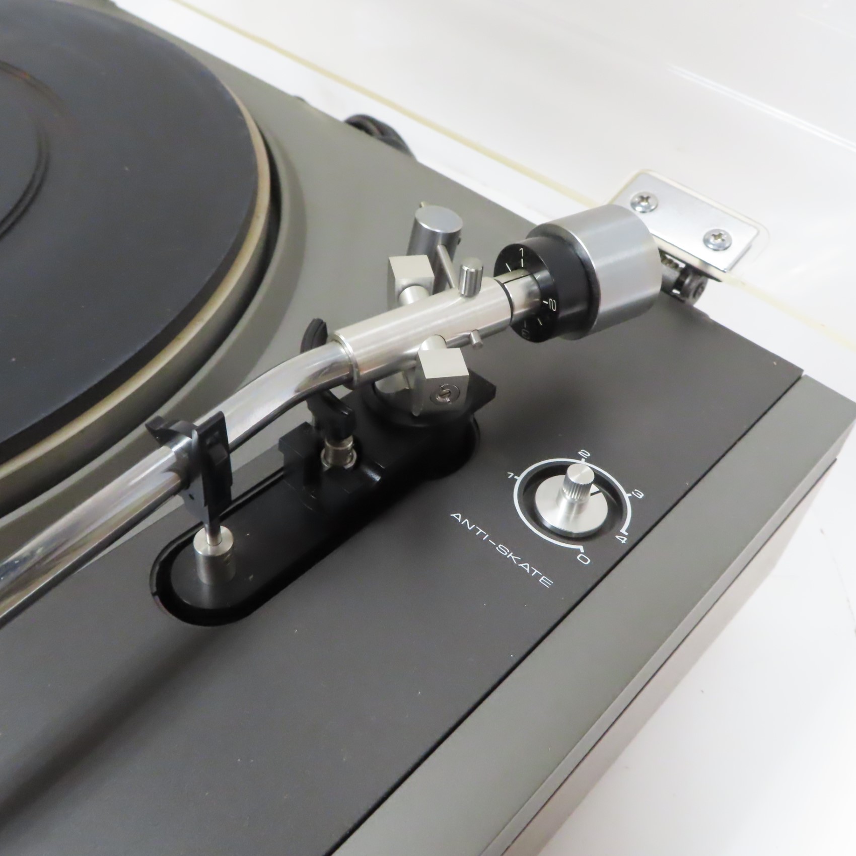 Pioneer PL-115D 2-Speed Belt-Drive Turntable/Record Player