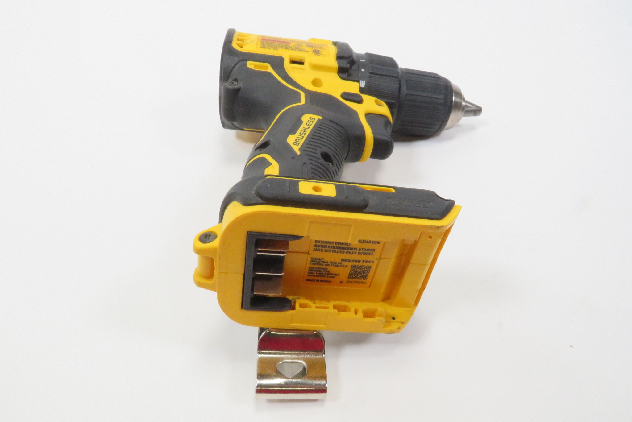 DeWalt DCD708 20V MAX Cordless Brushless Compact 1/2" Drill Driver Kit
