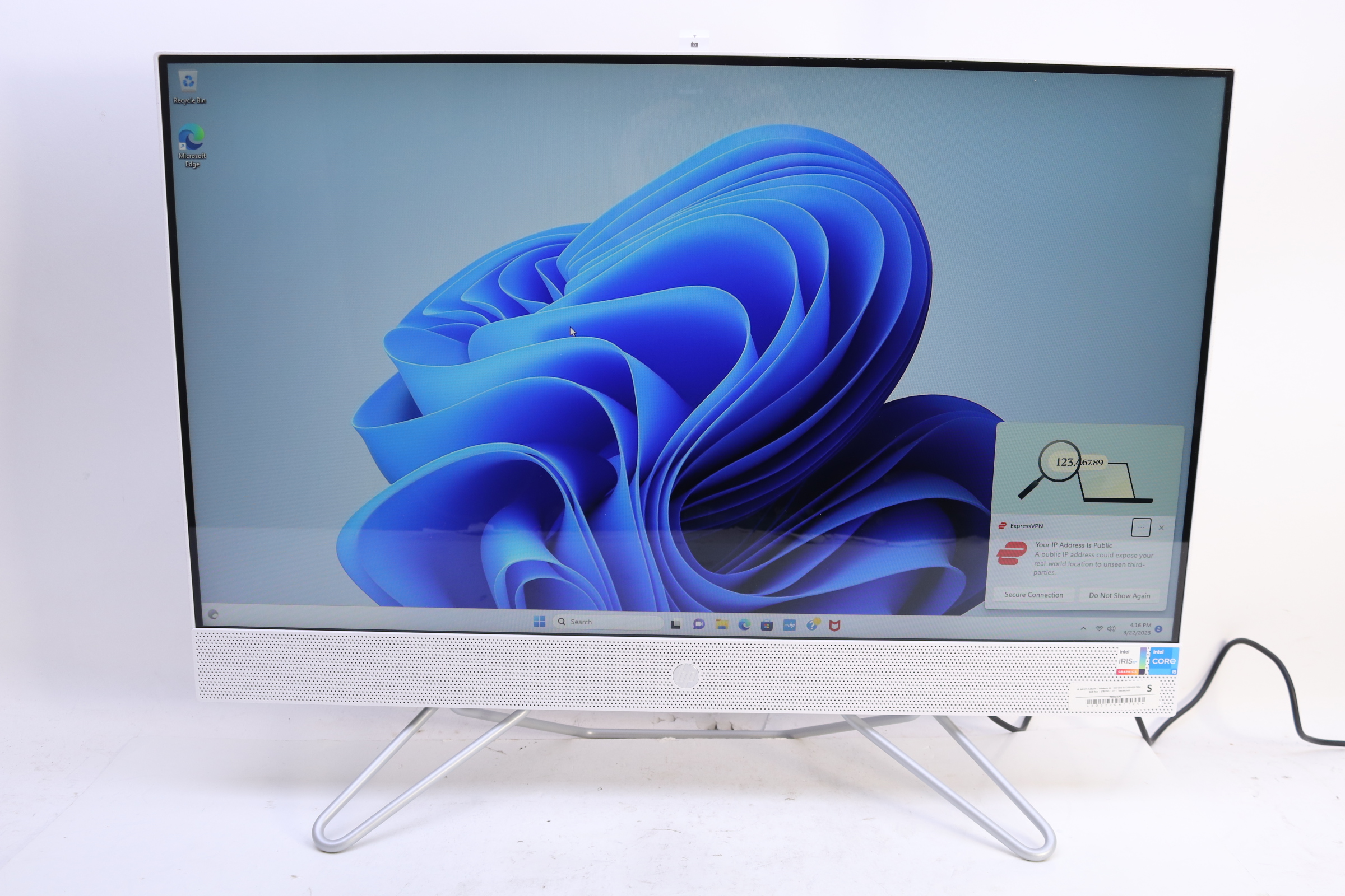HP 27-CB1023W Windows 11 Intel Core i5-1235U 1.3GHz 8GB RAM 1TB SSD 27"
