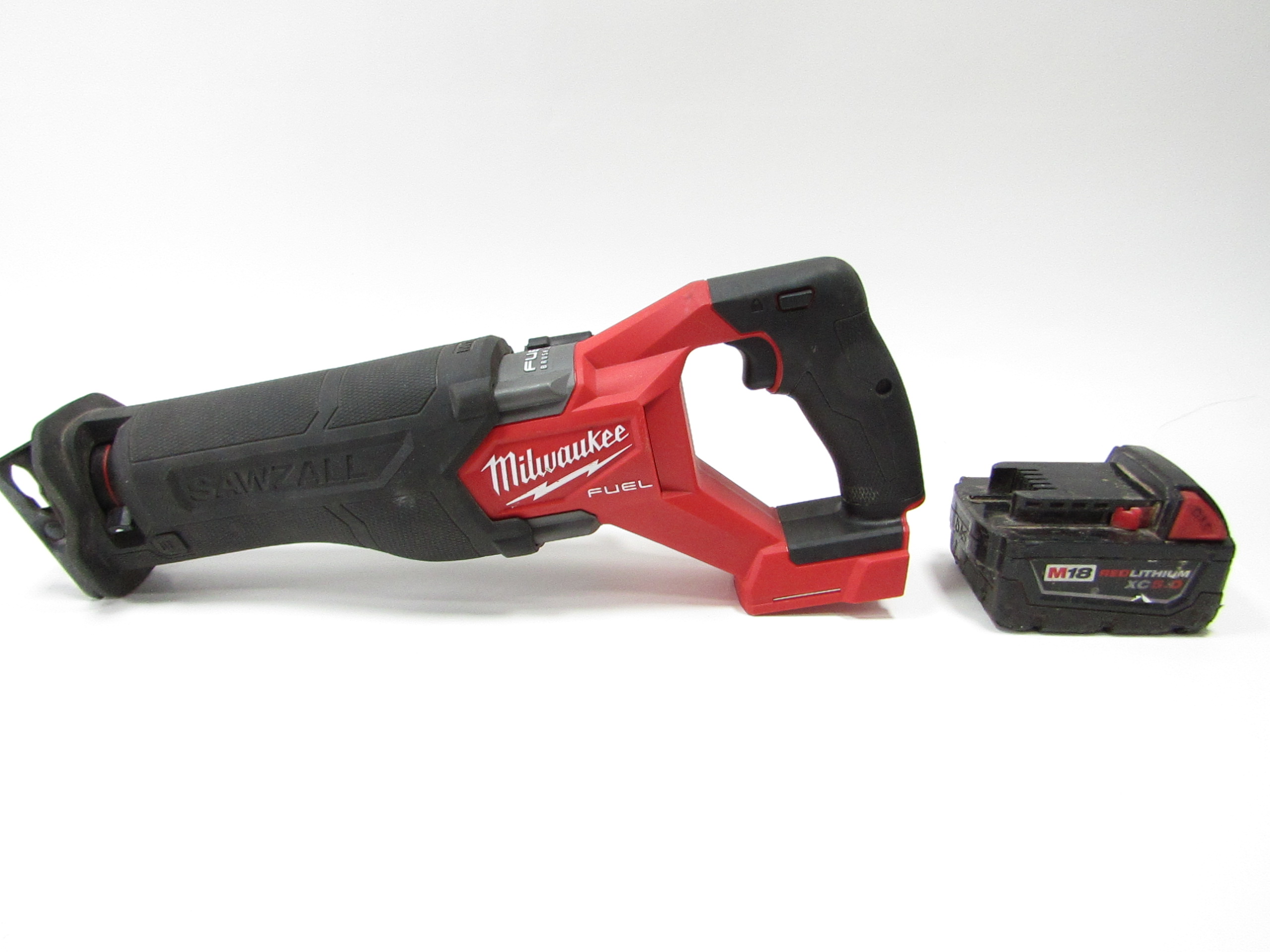 Milwaukee 2821-20 M18 FUEL Brushless Reciprocating Saw 5257