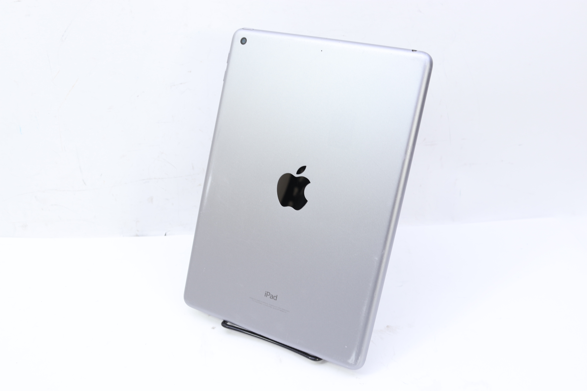 Apple iPad MP2F2LL/A 5th Generation WiFi Only 32GB Storage Space Gray ...
