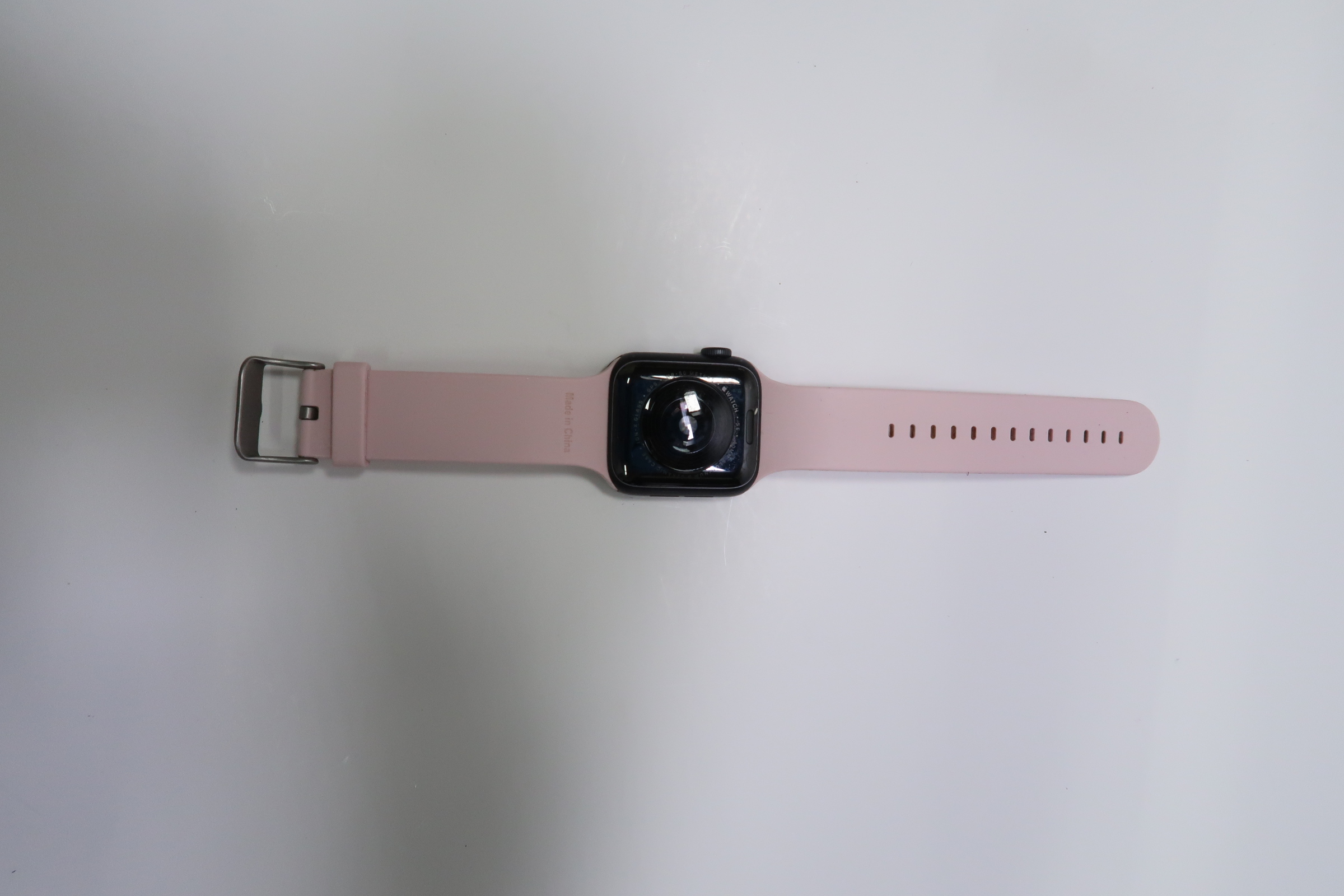 Apple Watch SE 2nd Gen A2351 GPS 40mm Aluminum Case Smartwatch 2796