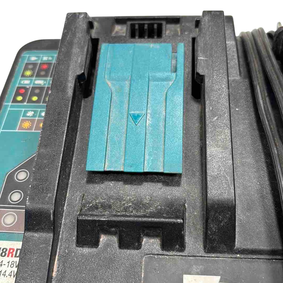 Makita DC18RD 14.4-18V Dual Port Li-Ion/Ni-MH Battery Charger 1184