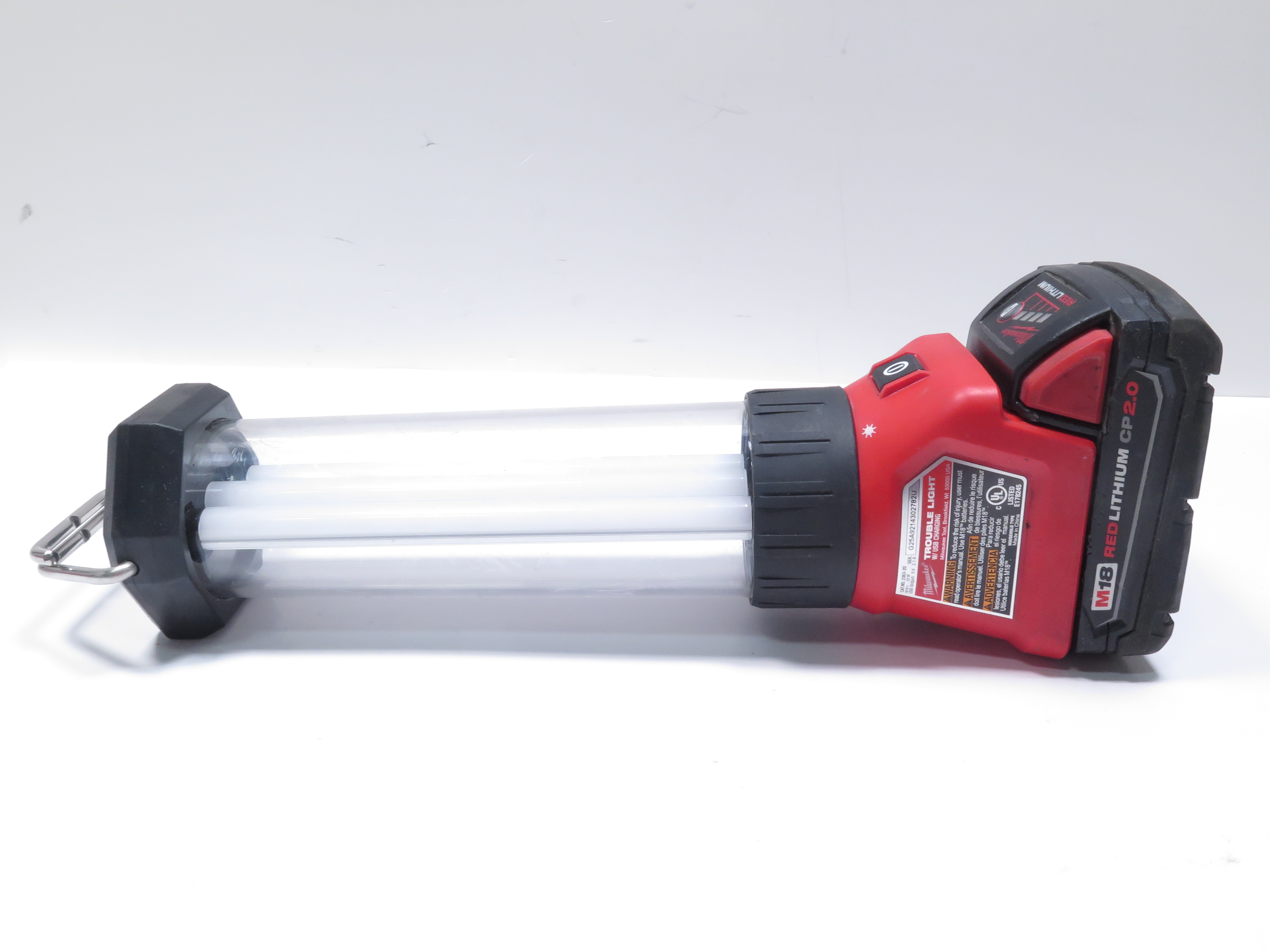 Milwaukee 2363-20 M18 18-Volt Lithium-Ion Cordless 700-Lumen LED ...