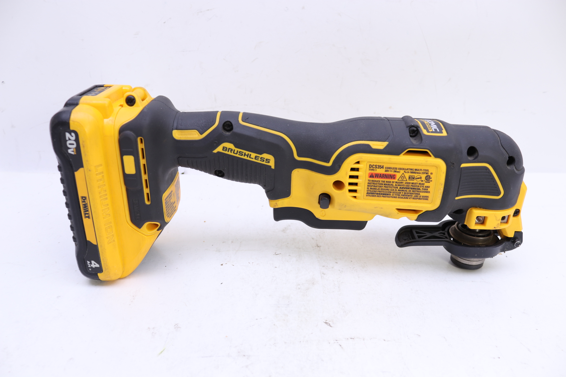 DeWalt DCS354 ATOMIC 20V MAX Cordless Brushless Oscillating Multi-Tool