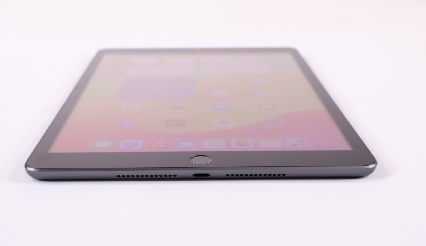 Apple iPad MK2K3LL/A A2602 10.2" 9th Gen (Wi-Fi Only) 64GB Storage Tablet