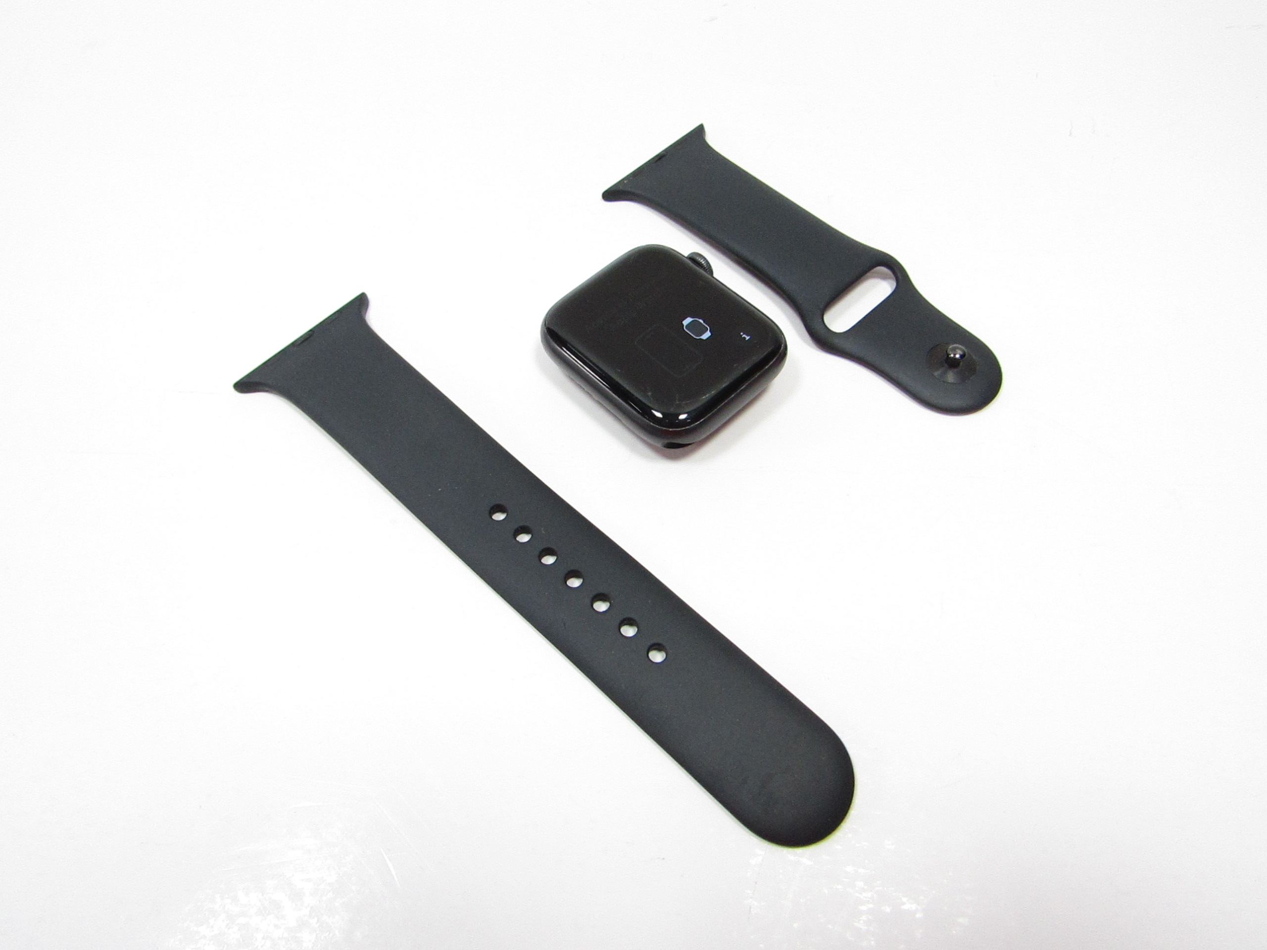 Apple Watch Series 5 A2095 GPS LTE 44mm Space Gray Aluminum Smartwatch 8637