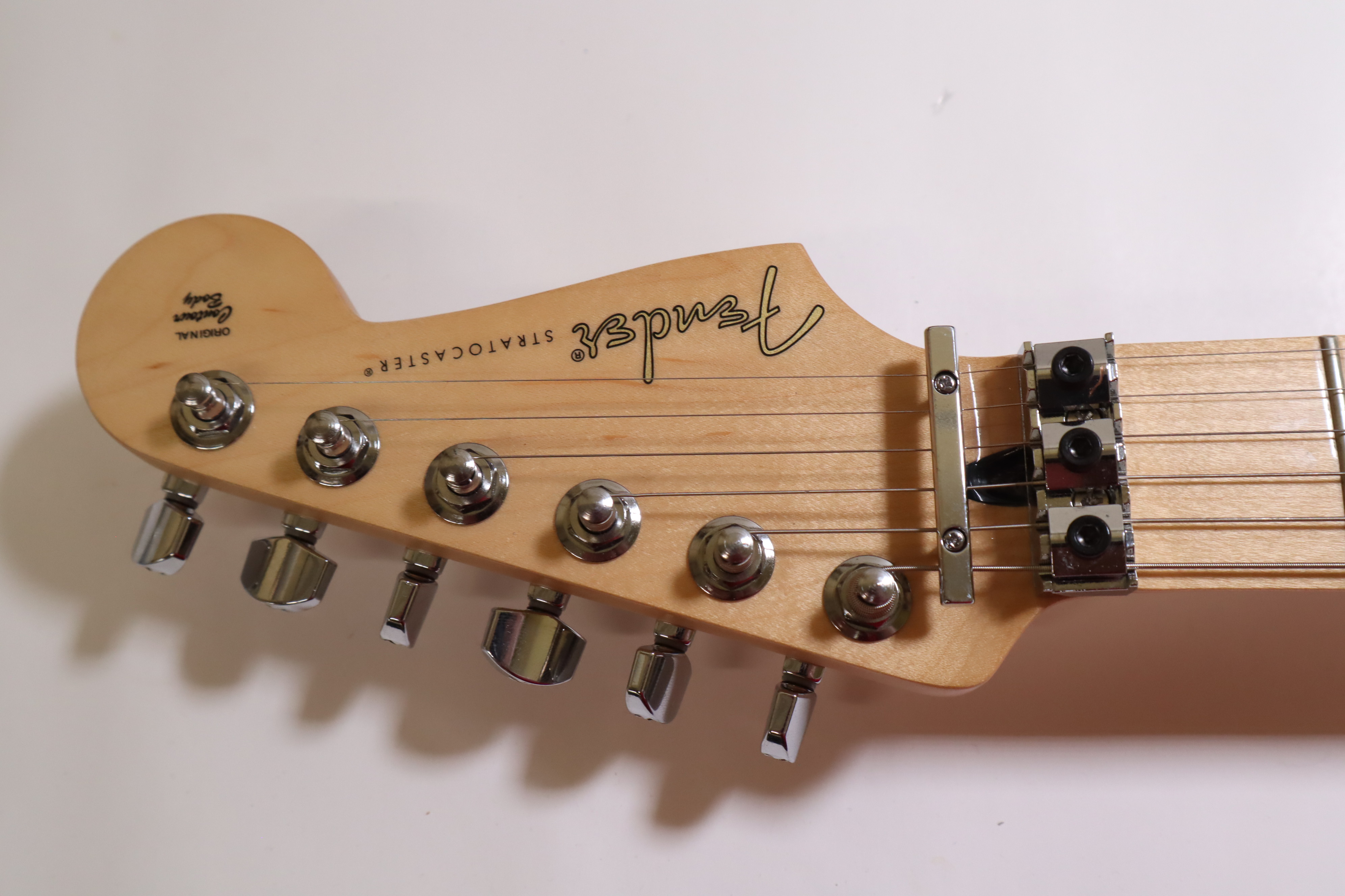 Fender Stratocaster Floyd Rose HSS Right Handed 6 String Electric ...