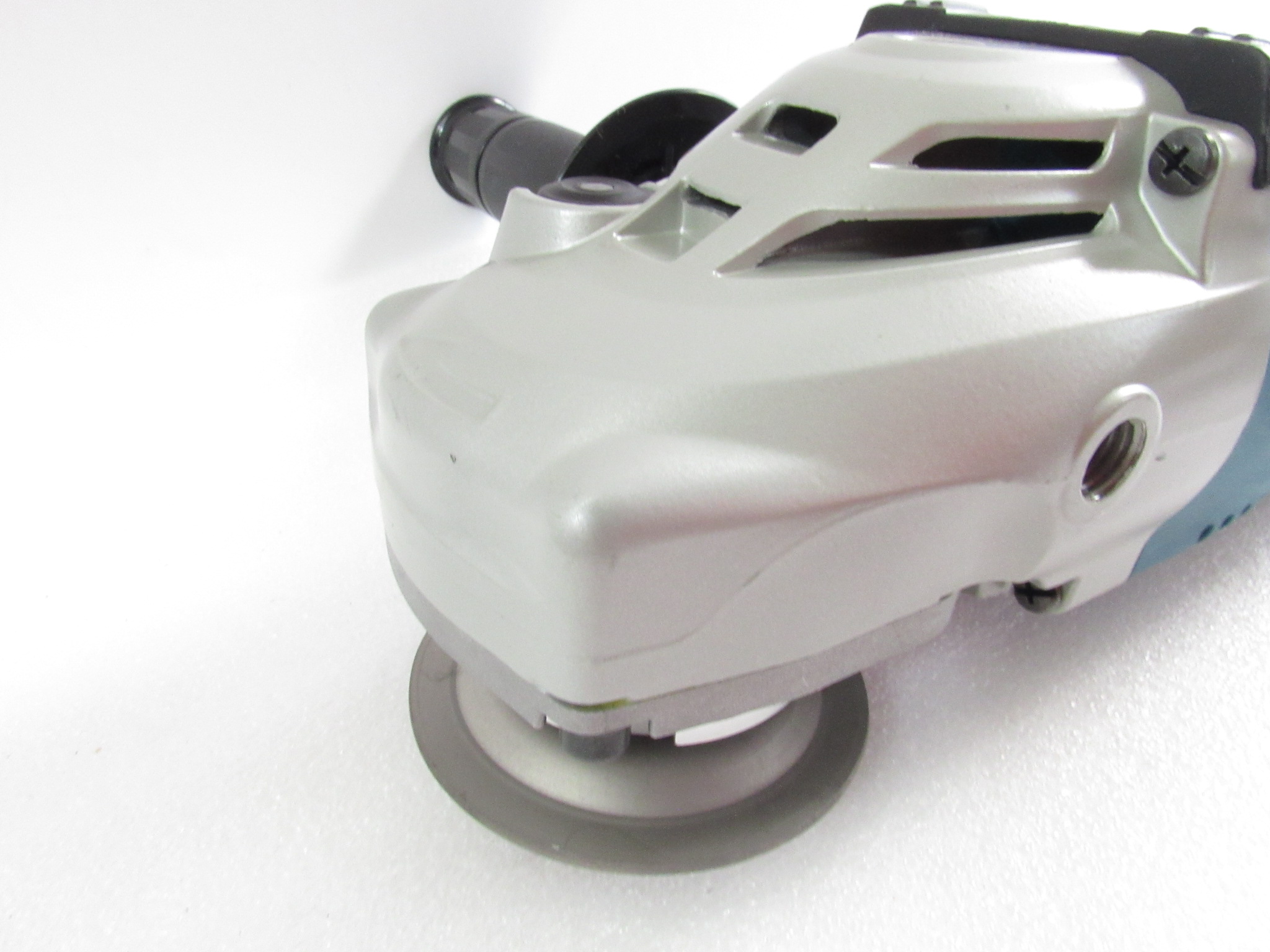 Makita GA7021 15 Amp 7 in. Corded Angle Grinder