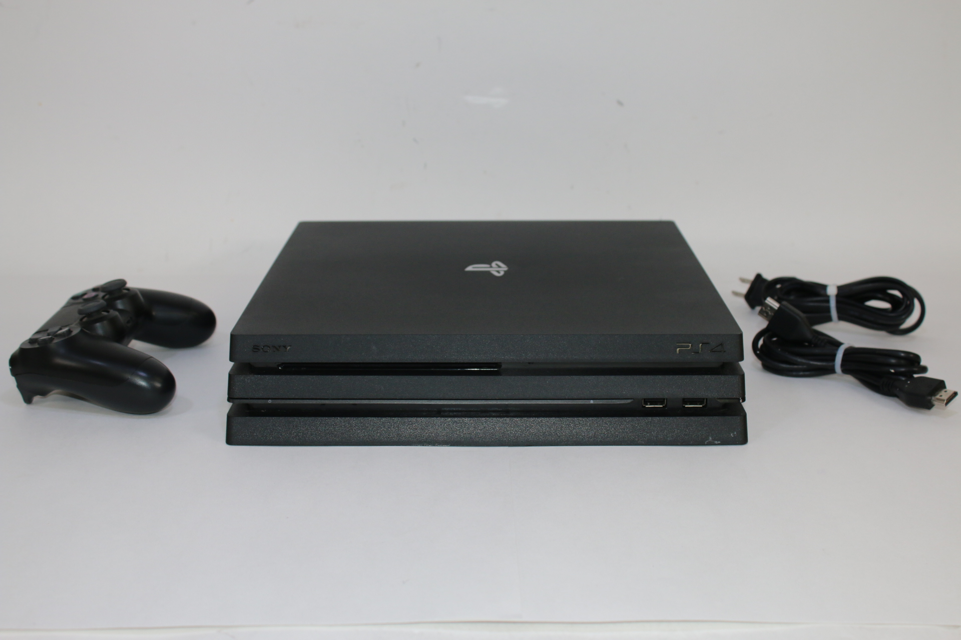 Sony CUH-7215B PlayStation 4 Pro 1TB Black Home Video Gaming Console 9550