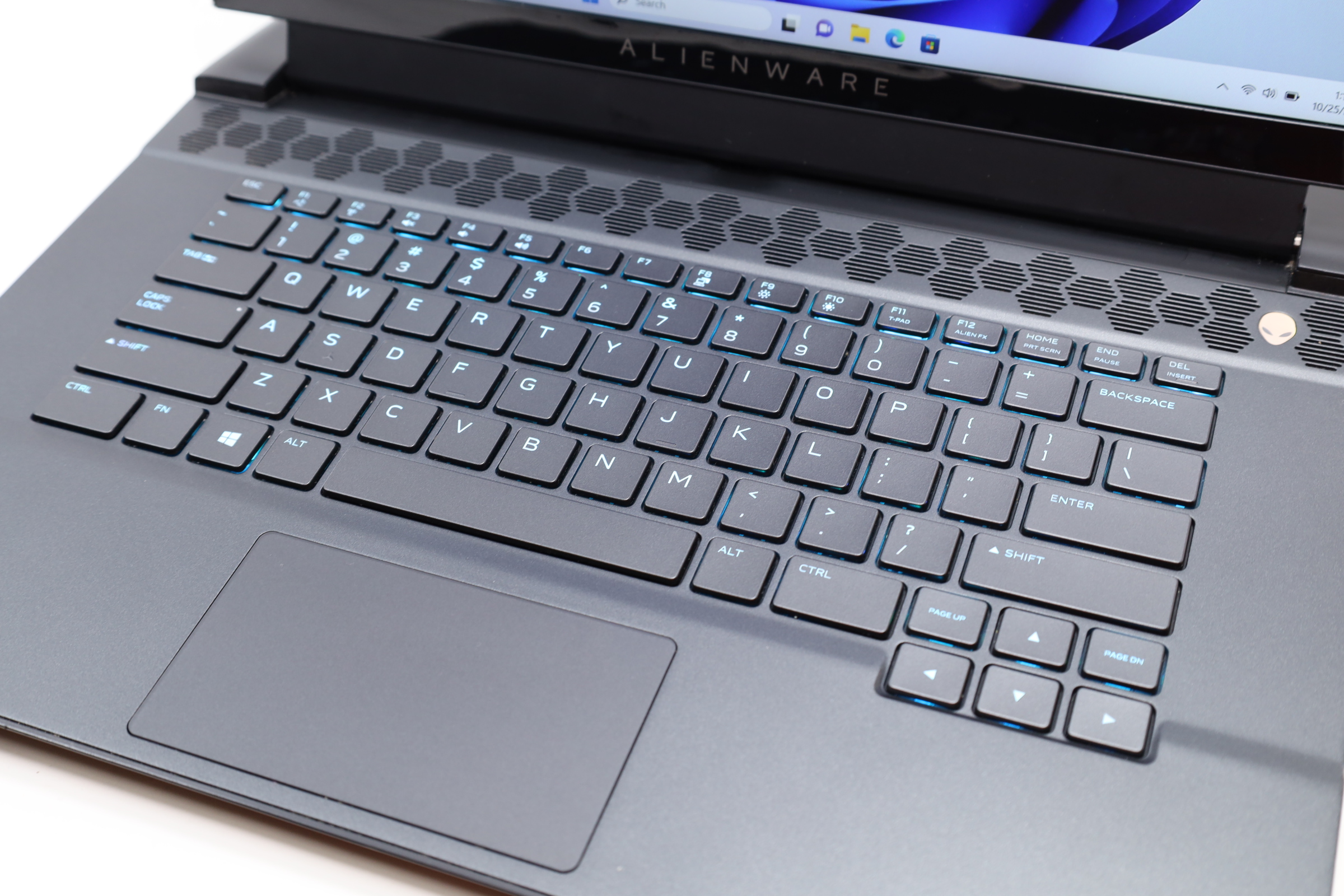 Alienware m15 R4 Intel Core i7-10870H 2.2GHz RTX 3070 16GB RAM 512GB ...