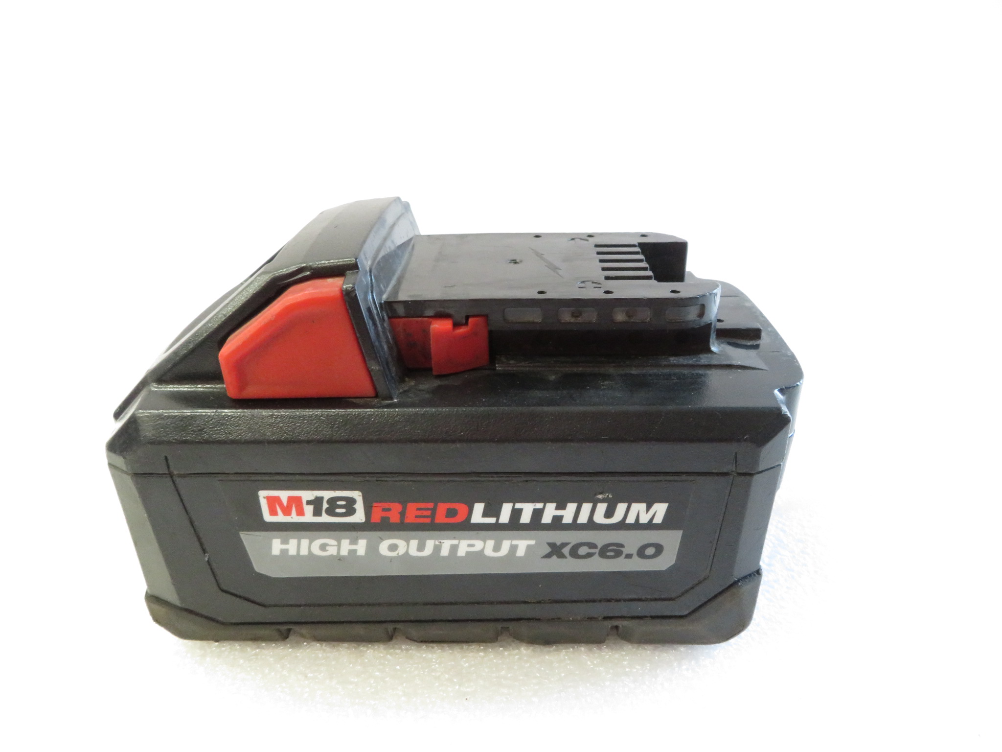Milwaukee 48-11-1865 M18 18-Volt Lithium-Ion High Output 6.0Ah Battery Pack