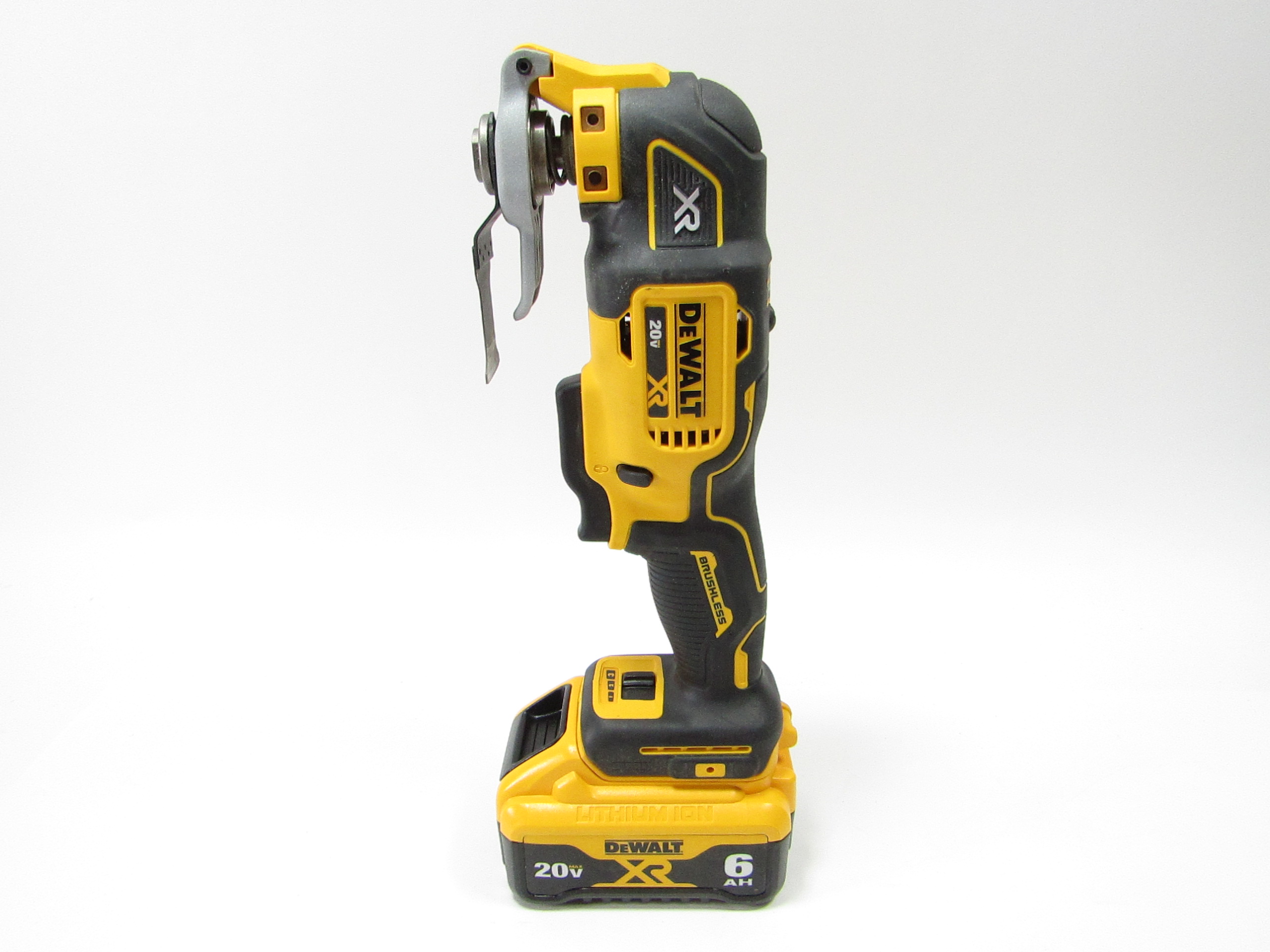 DeWALT DCS356 20-Volt MAX Brushless 3-Speed Oscillating Multi-Tool 8314