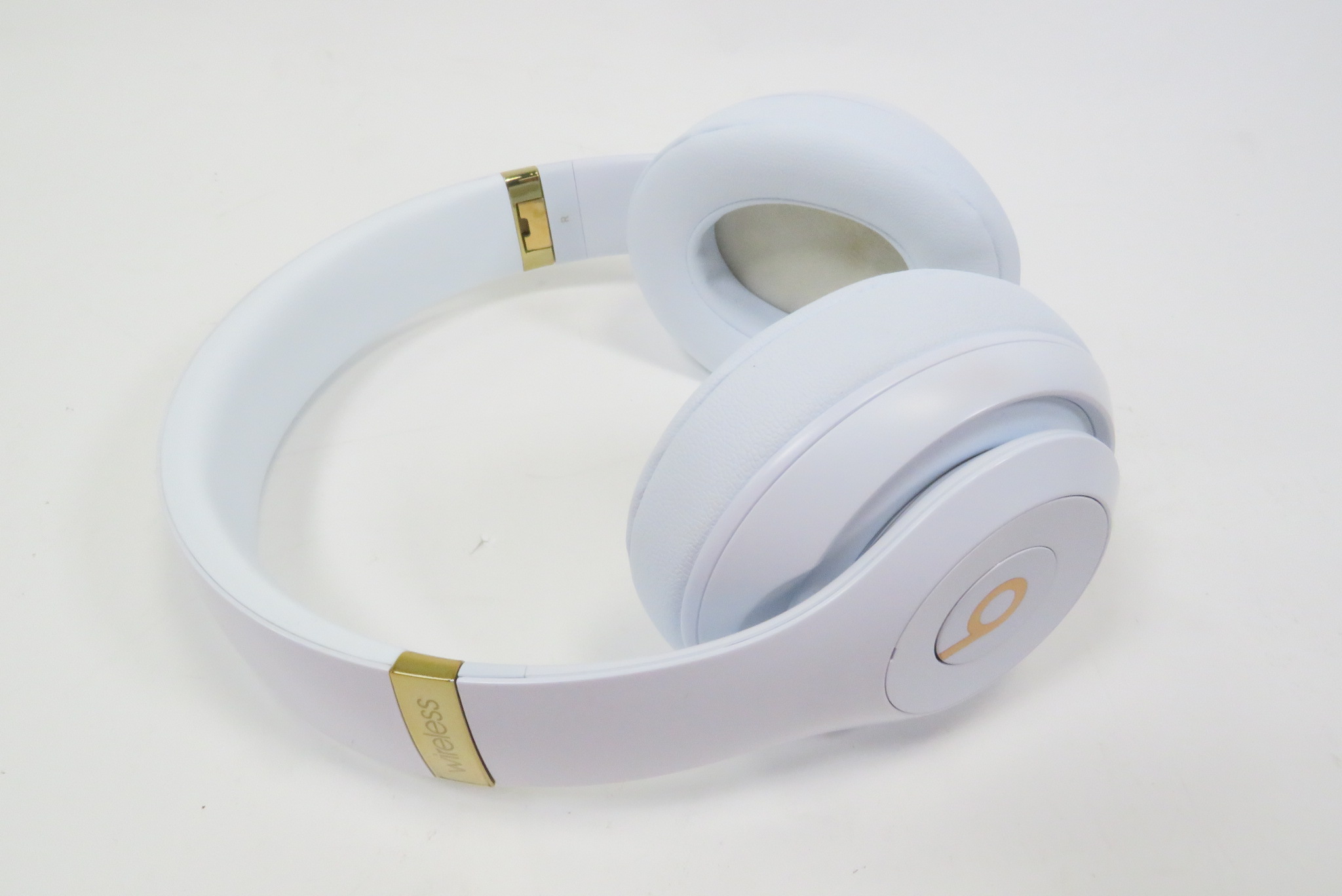 Apple Beats Studio 3 A1914 Noise Cancelling Wireless Headphones