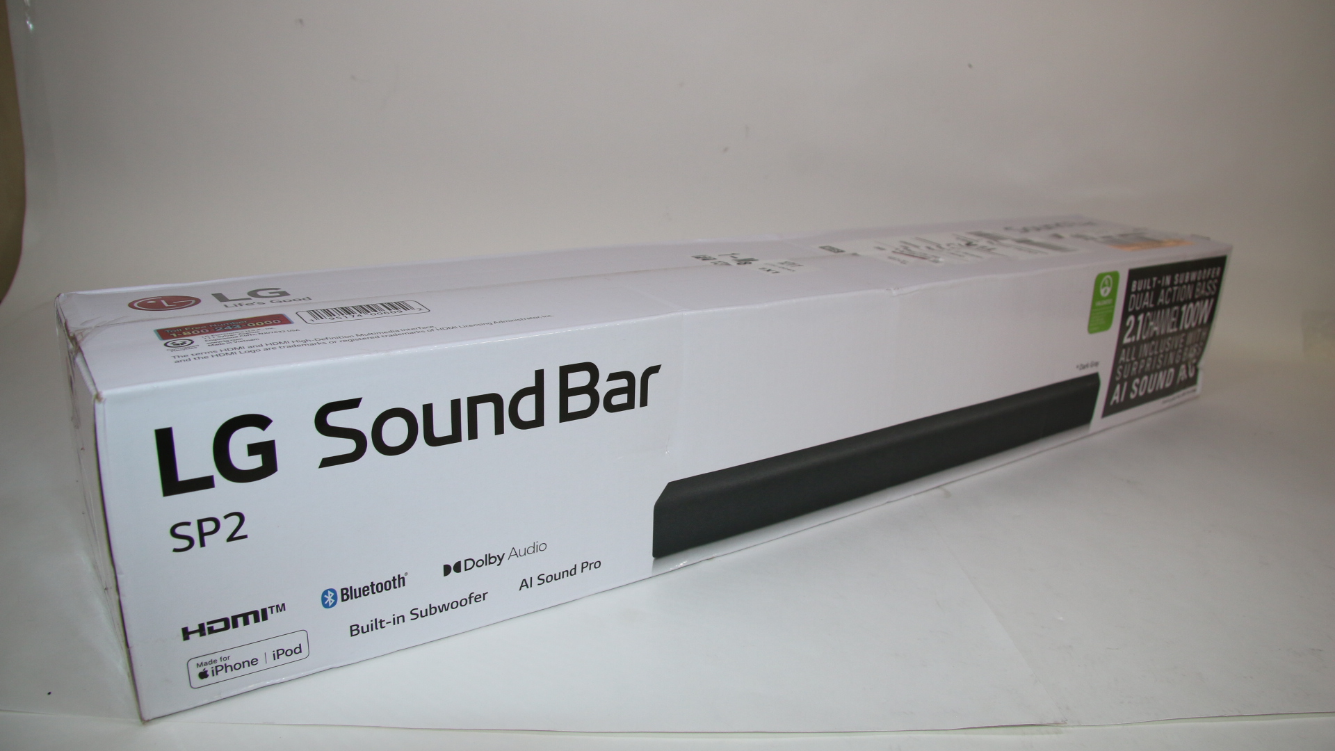 LG SP2 2.1 Channel Bluetooth Sound Bar / Built-In Subwoofer