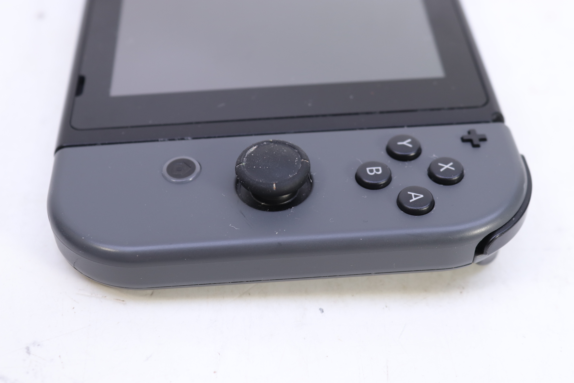 Nintendo HAC-001 32GB Video Game System Switch