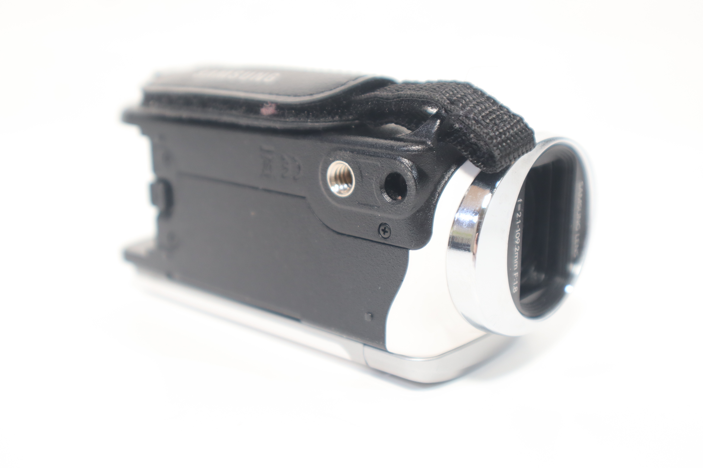 Samsung HMX-F90 White/Black Lightweight 52X Optical Zoom Digital Camcorder 2B6T