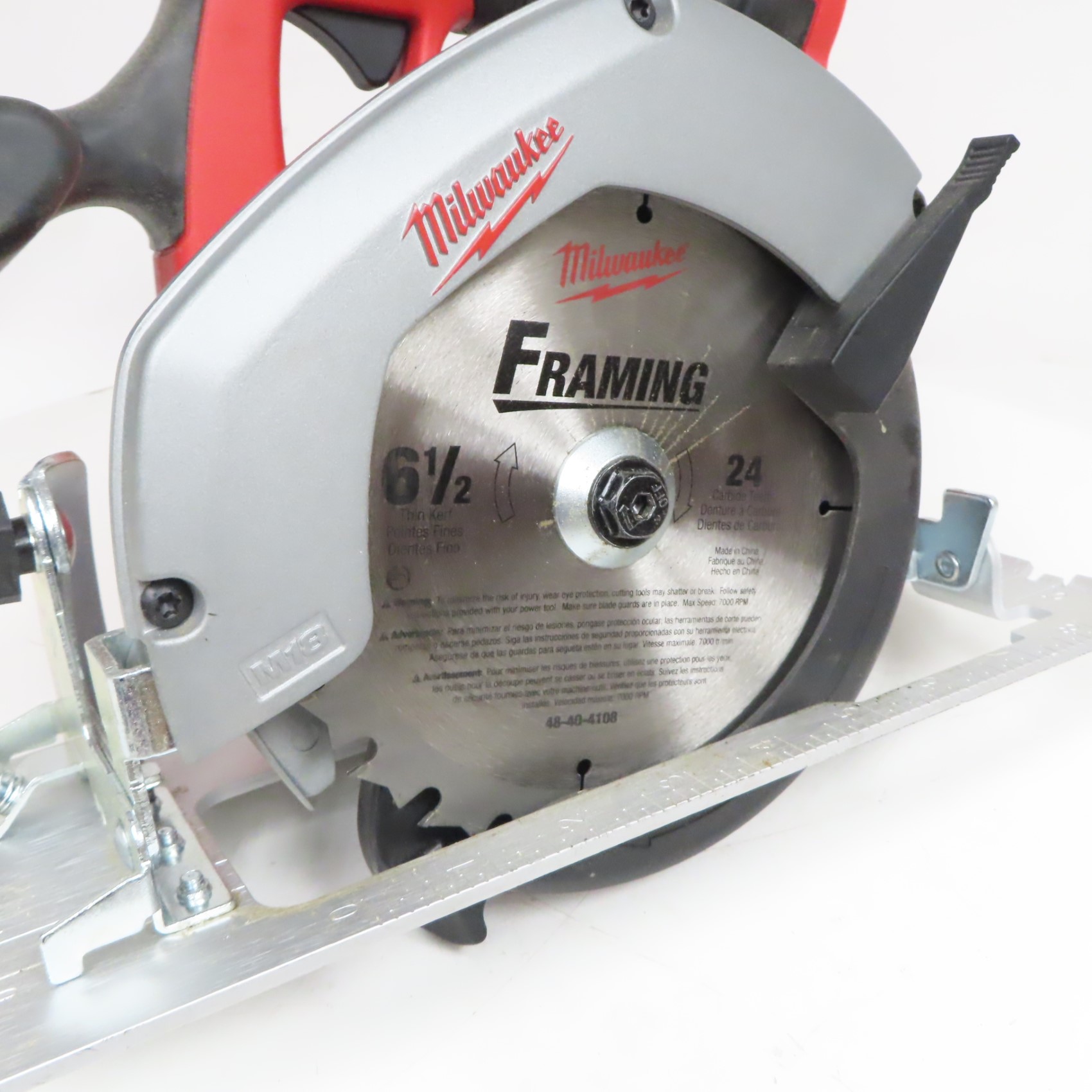 Milwaukee 2630-20 M18 18V 6-1/2" Cordless Circular Saw