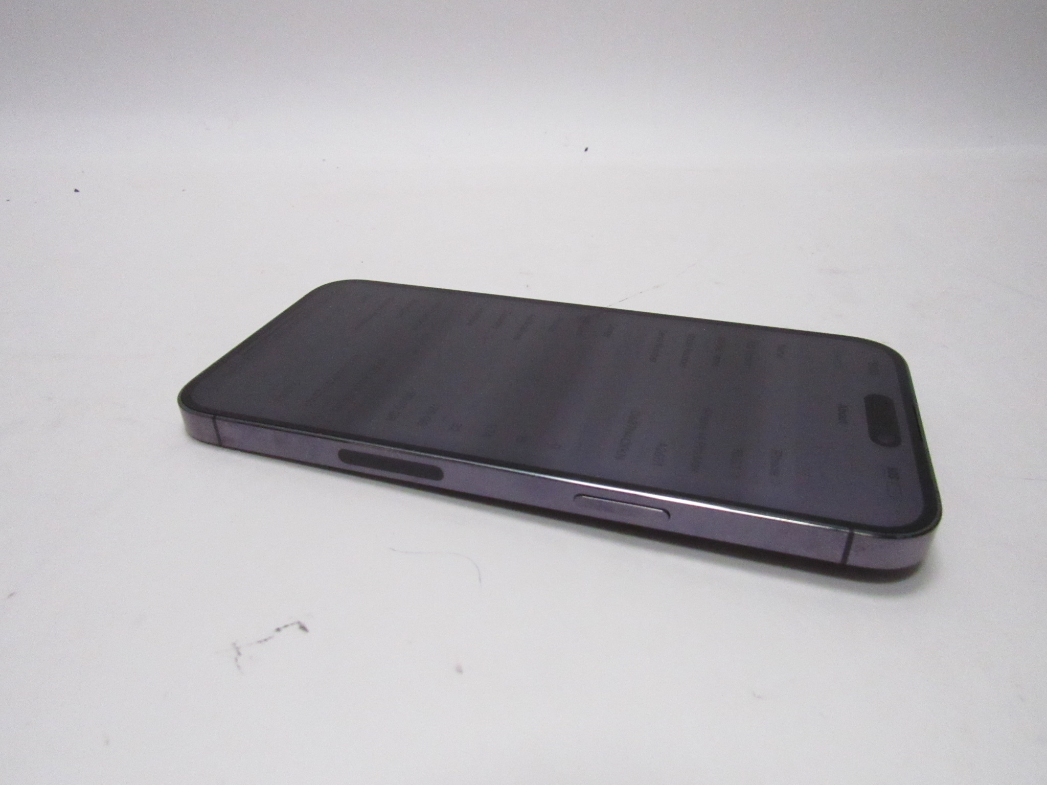Apple iPhone 14 Pro Max MQ8R3LL/A A2651 128GB AT&T Deep Purple