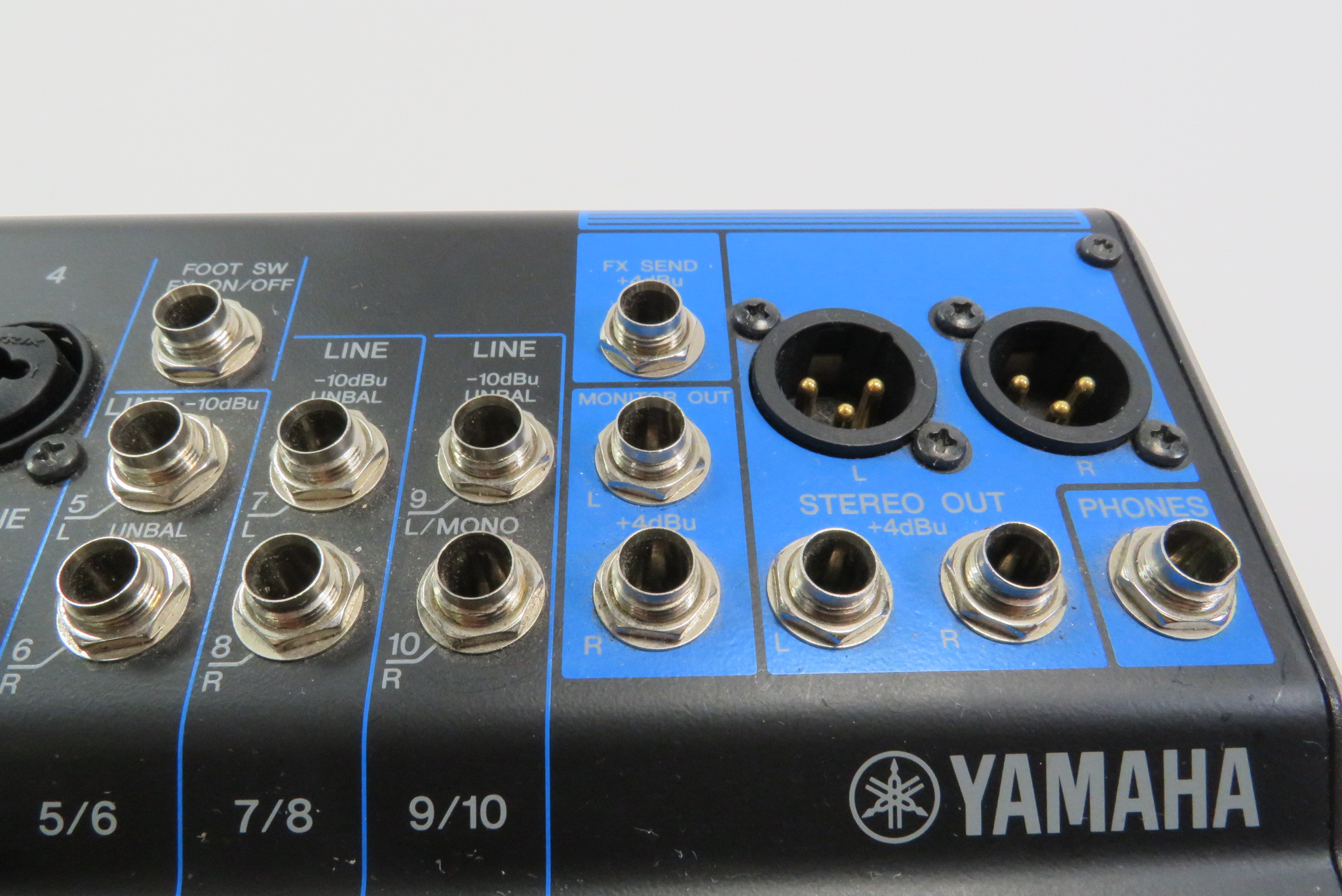 Yamaha MG10XU 10-Input Stereo Mixer