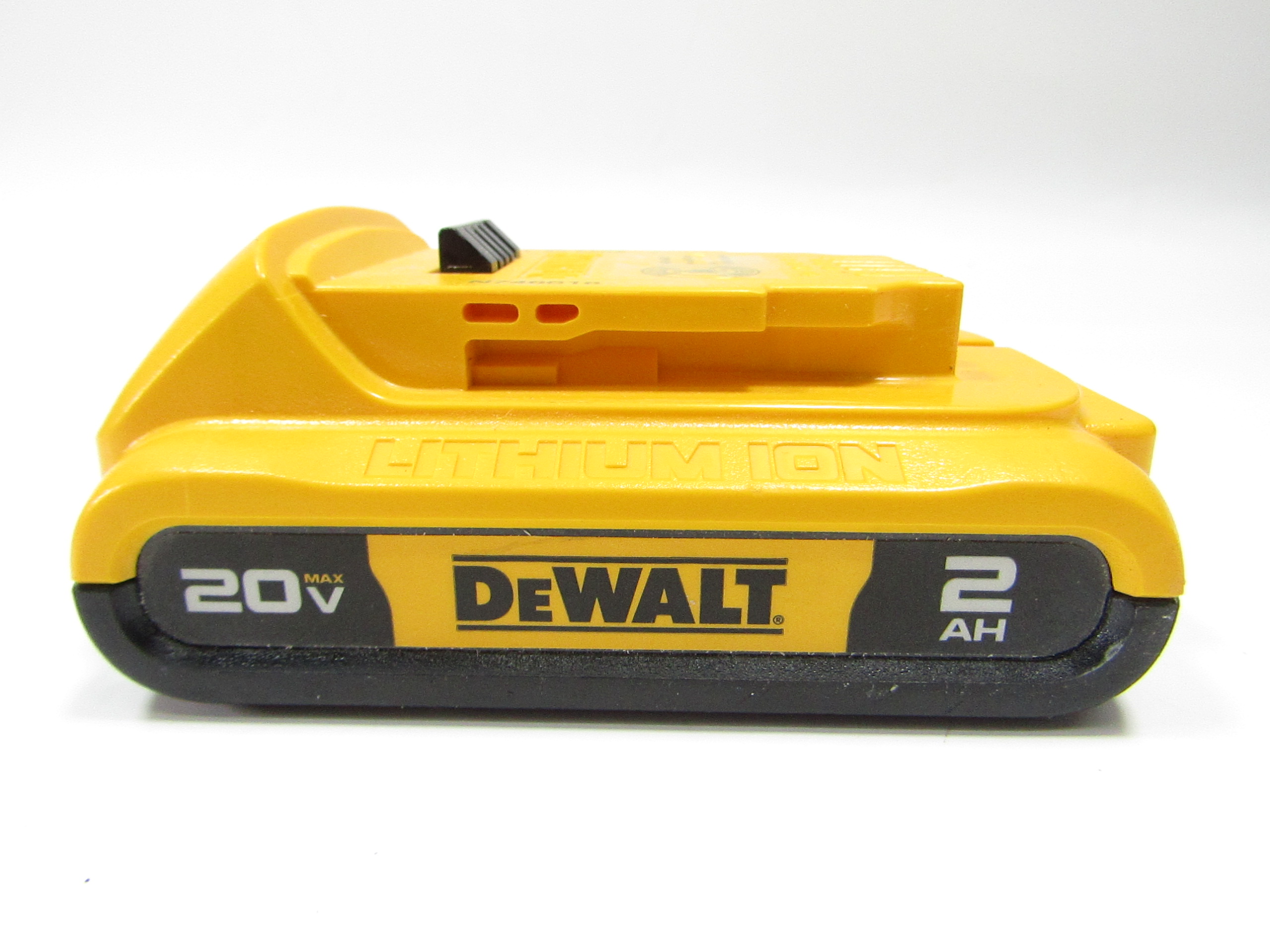 DeWALT DCN680 20V Max Lithium-Ion Brushless 18-Gauge Cordless Brad ...