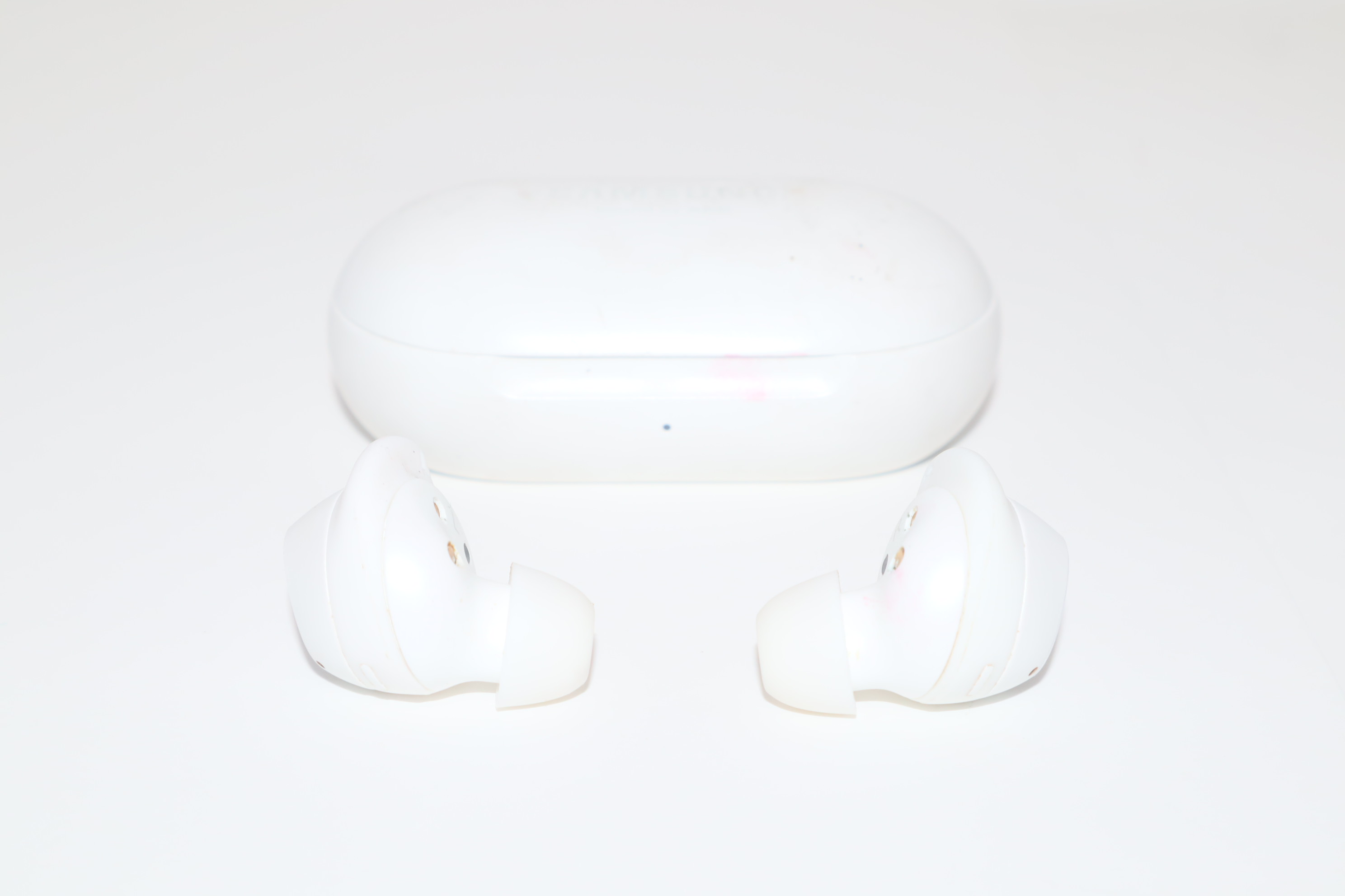 Samsung Galaxy Buds SM-R170 White True Wireless Bluetooth Earbuds 22JX