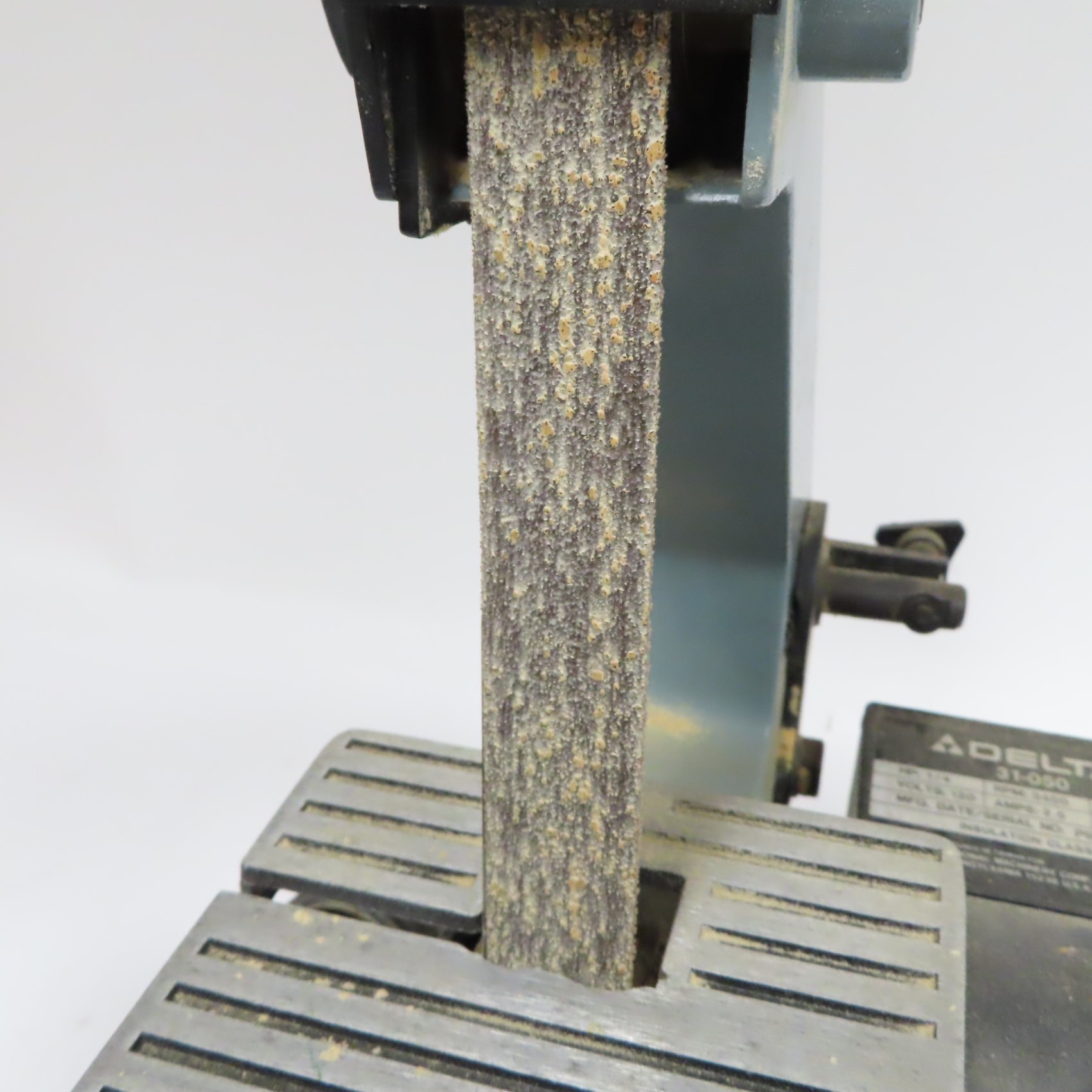 DELTA 31-050 120V 1/4 HP 1" Corded Electric Belt Sander (Local Pick-Up ...