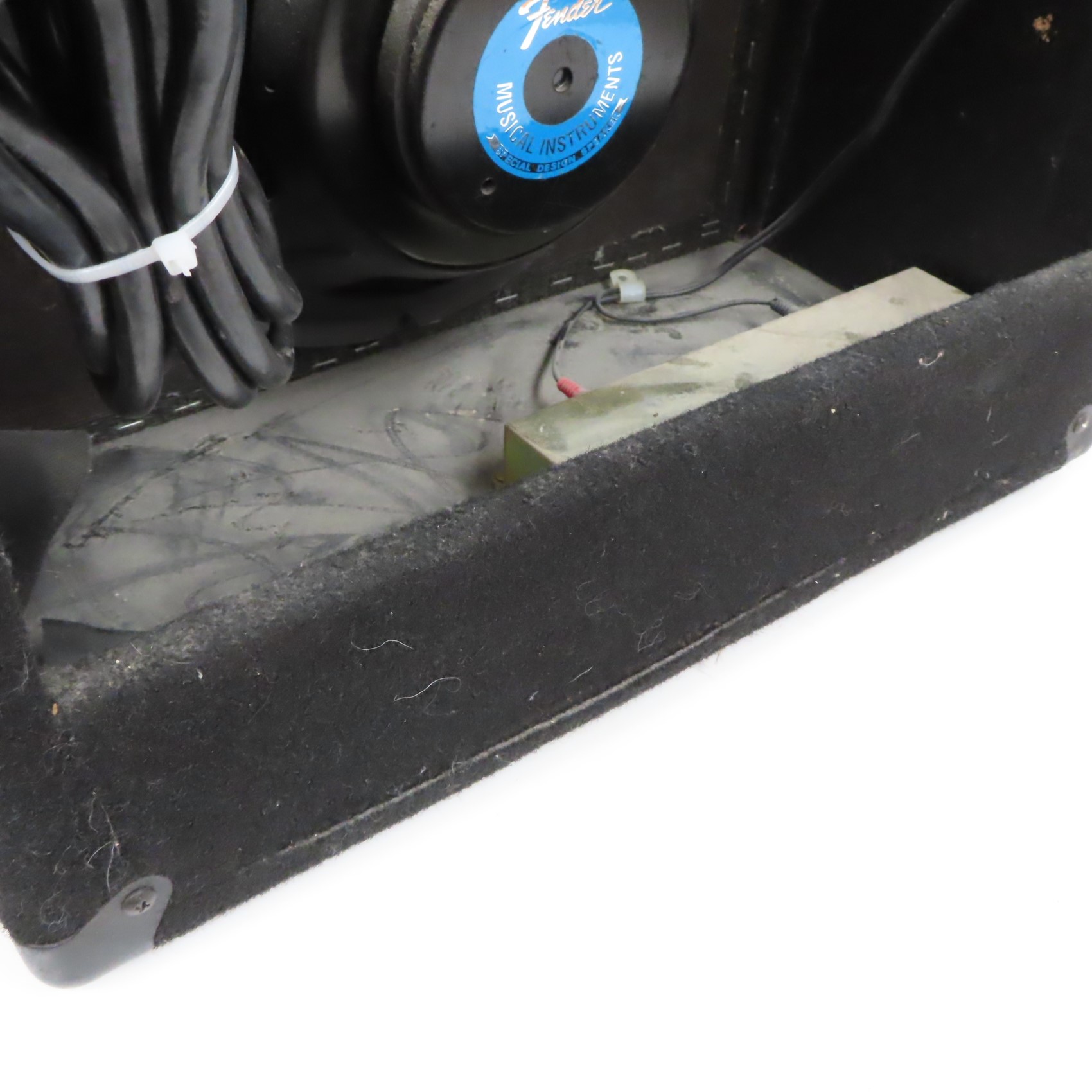 Fender M-80 2-Channel 80W RMS 1x12" Guitar Amplifier (Local Pick-Up Only)