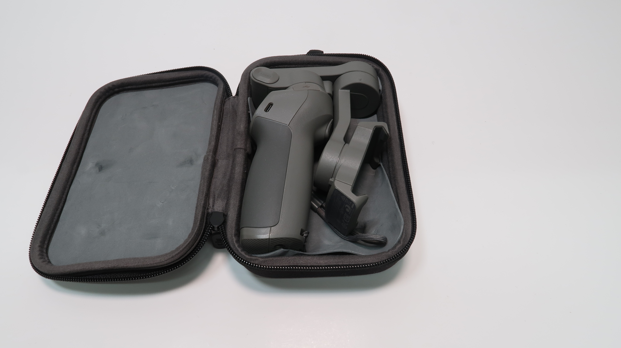 DJI Osmo Mobile 3 OF100 Foldable Stabilized Handheld Smartphone Gimbal