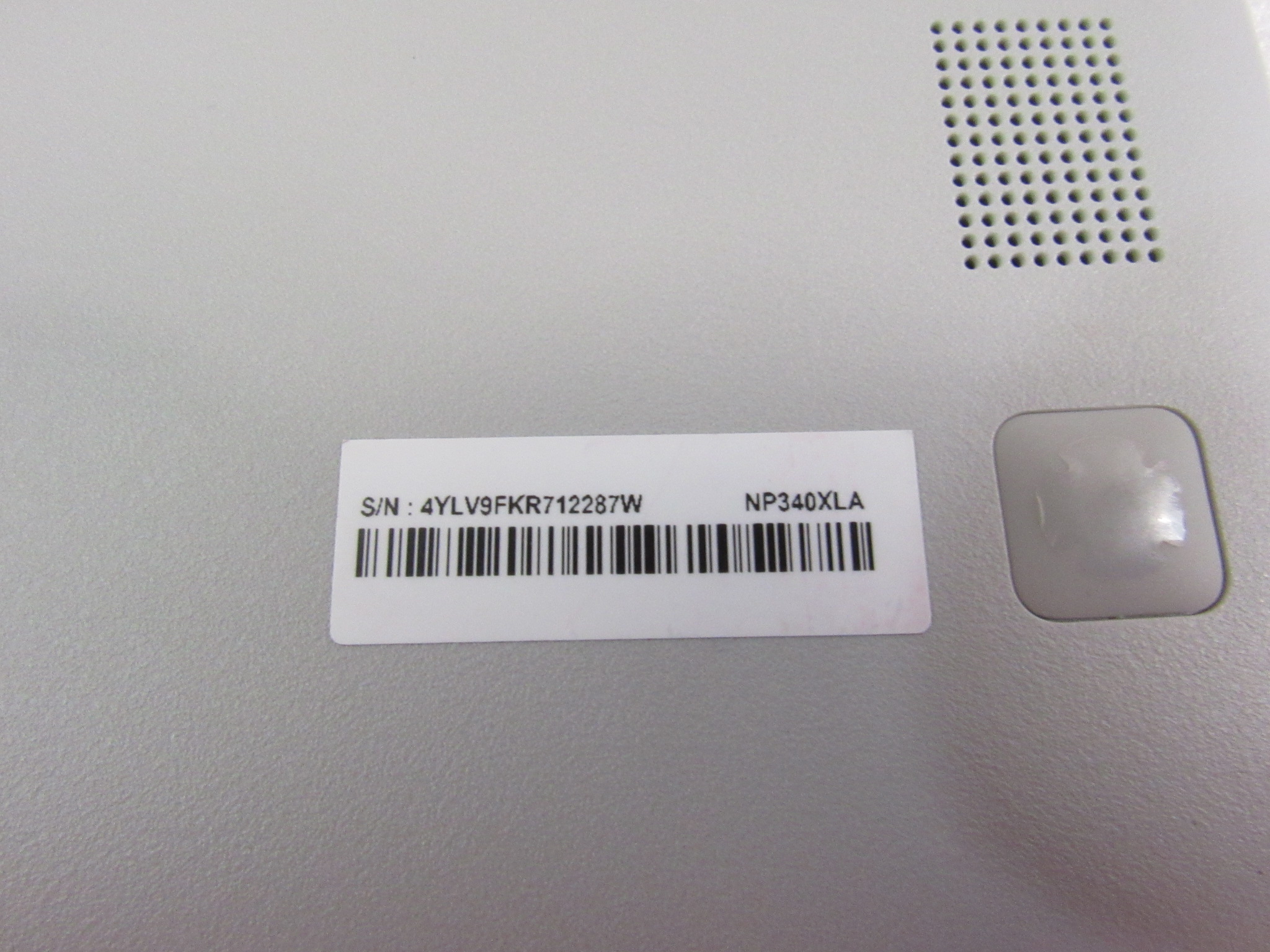 Samsung Galaxy Book Go NP340XLA Snapdragon 7c 2.55GHz 4GB RAM 128GB SSD 14"