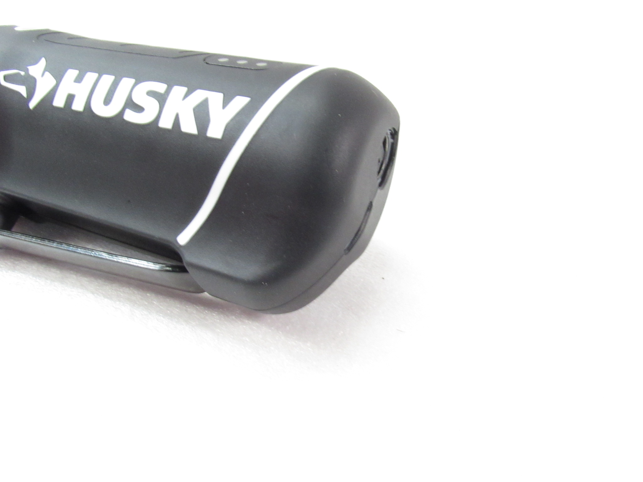 Husky H38CPRAT 3/8" Drive 12-Volt Lithium-Ion Cordless Ratchet