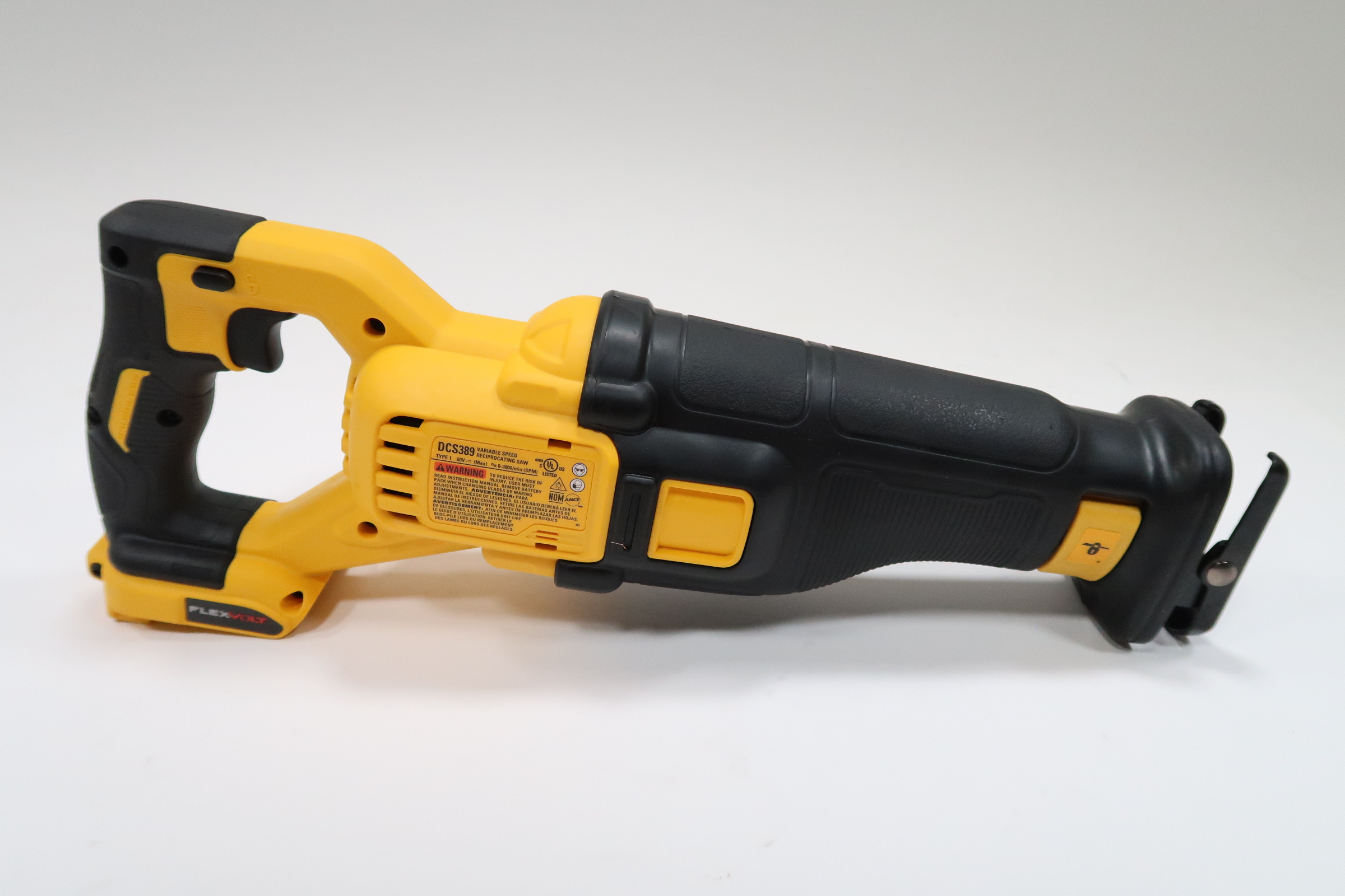 DeWalt DCS389 FLEXVOLT 60V MAX Cordless Brushless Reciprocating Saw 6136