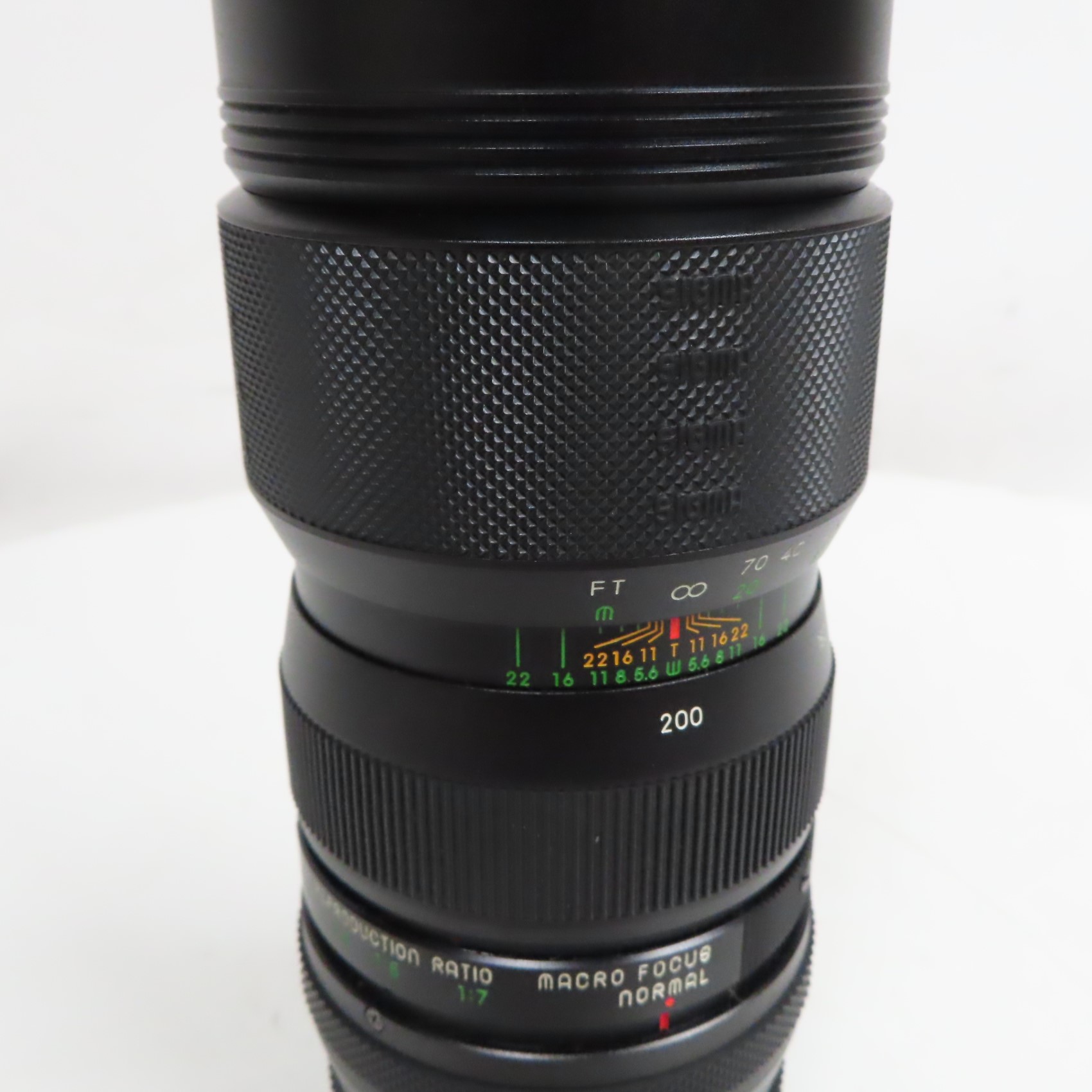 Sigma High Speed ZOOM 80-200mm f/3.5 Camera Lens