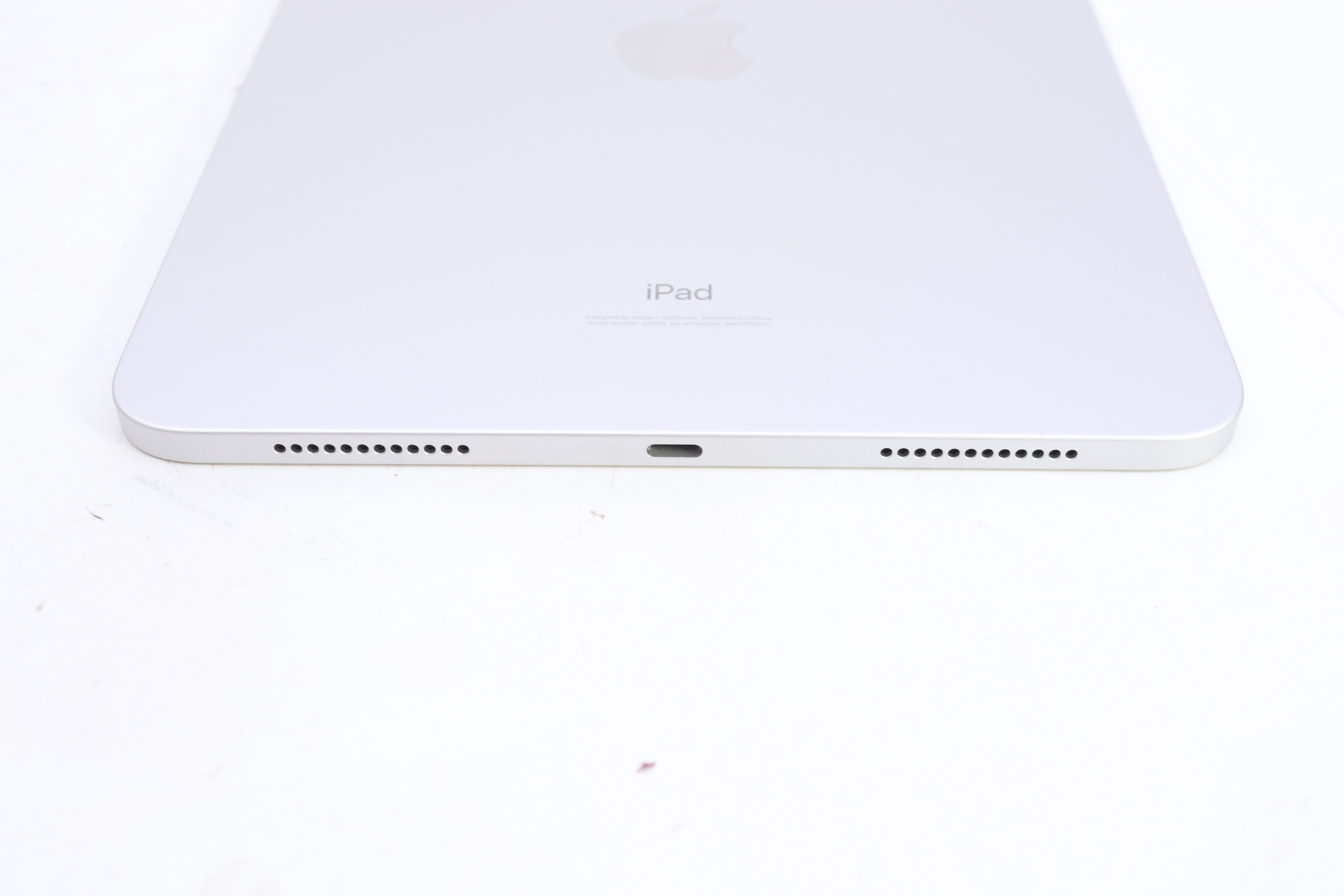 Apple iPad MPQ03LL/A 10th Generation 64GB 10.9" Wi-Fi Only