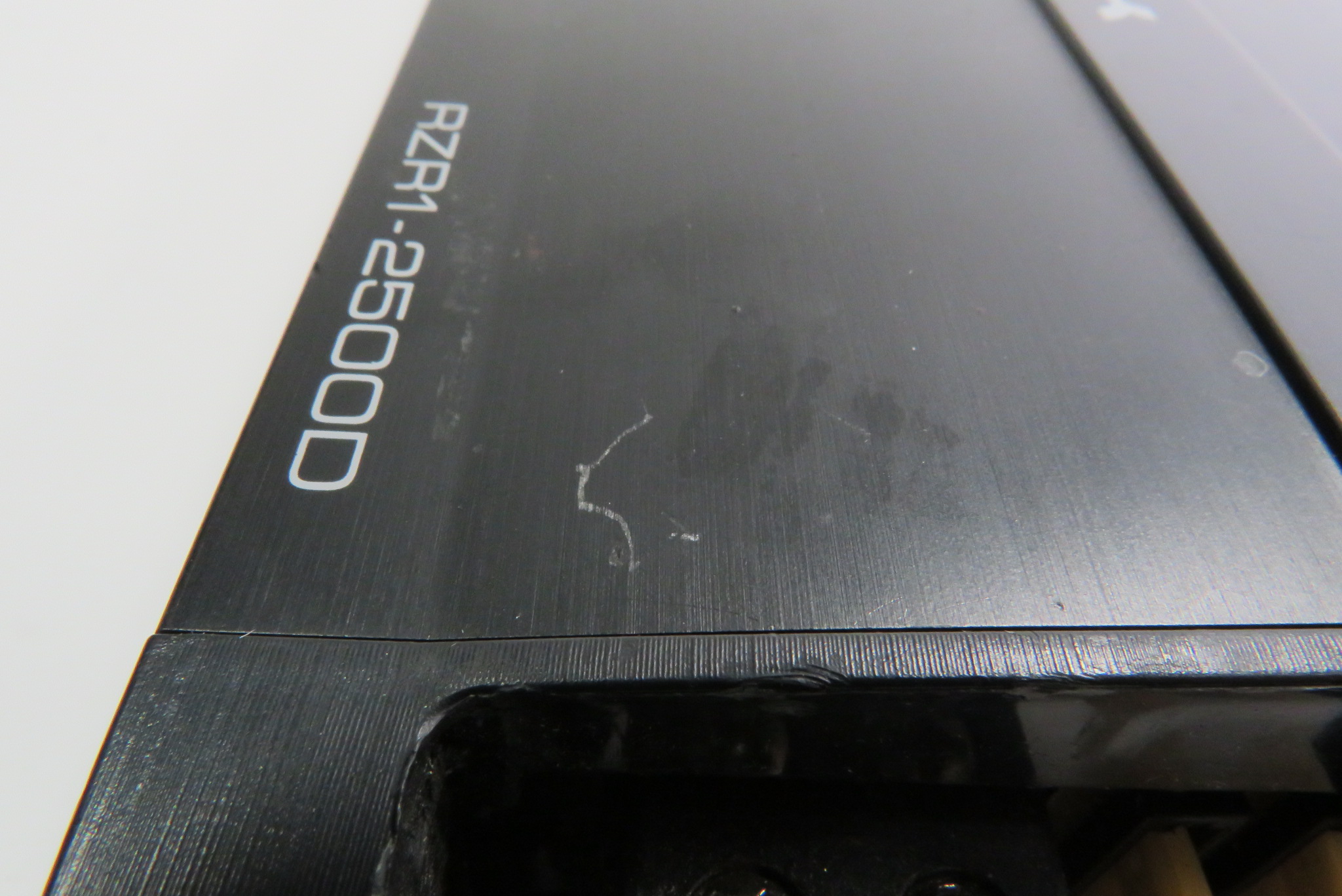 Power Acoustik RAZOR RZR1-2500D 2500-Watt 1-Channel Car Amplifier