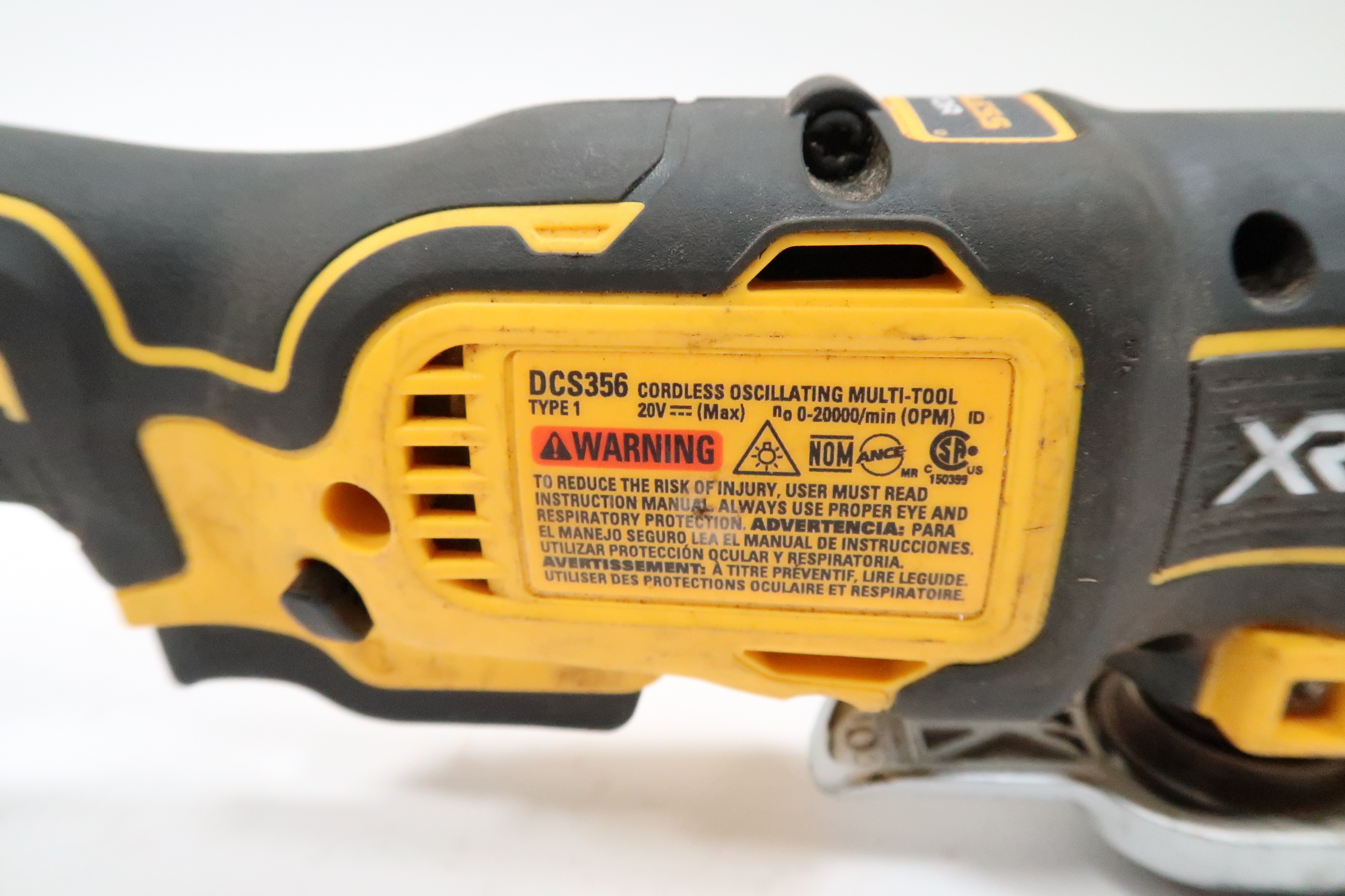 DeWalt DCS356 20V MAX XR Cordless Brushless 3-Speed Oscillating Multi Tool 8965