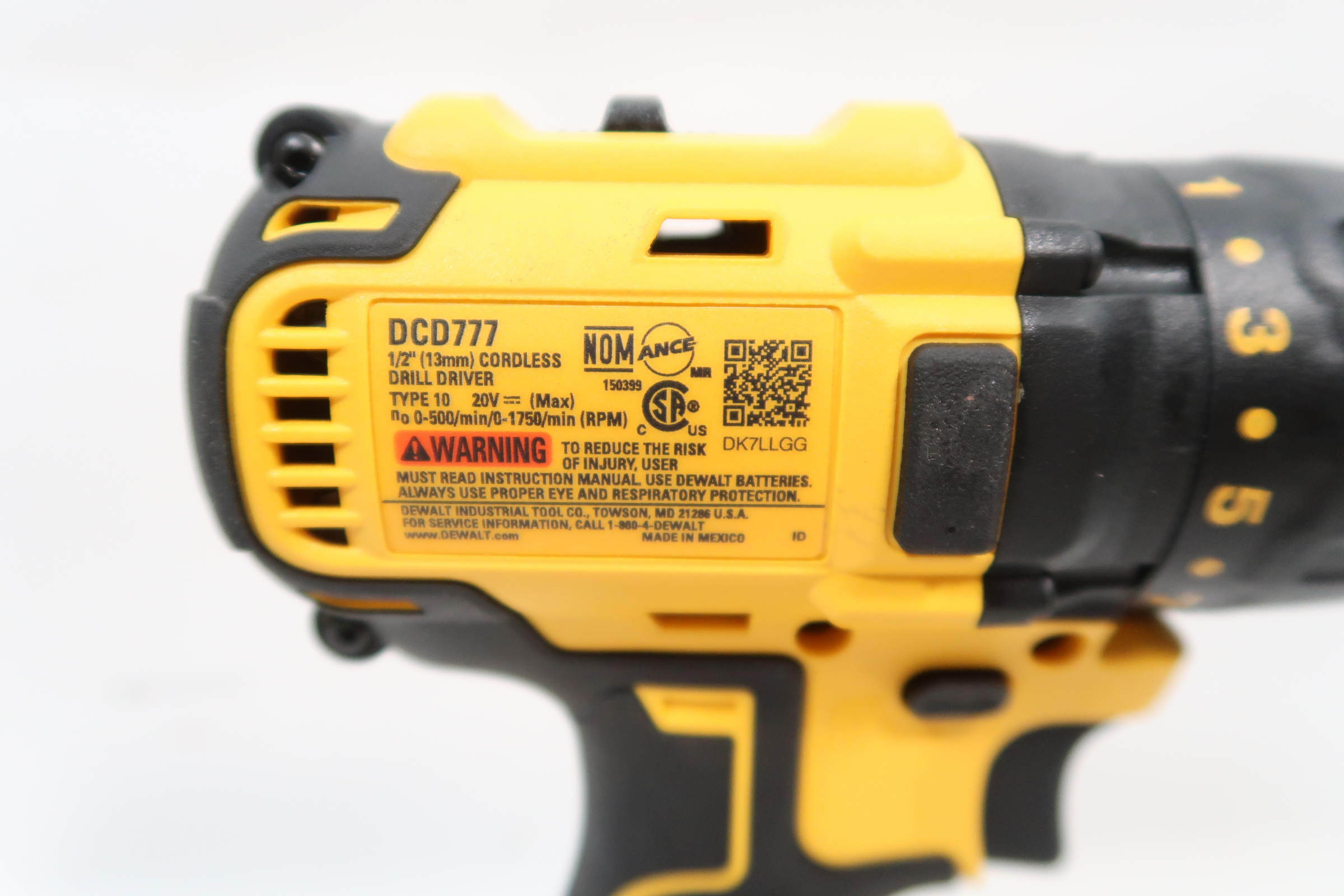 DeWalt DCD777 20-Volt MAX Lithium-Ion Cordless 1/2 in. Drill/Driver