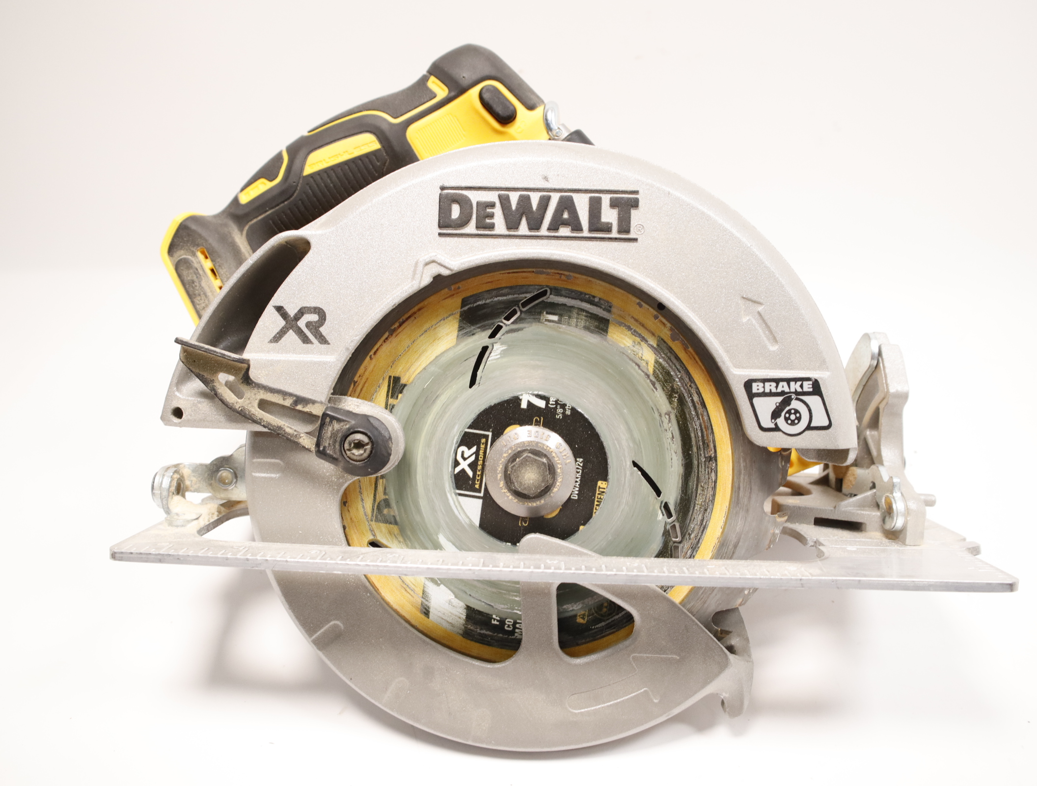 DeWalt DCS570 7 1/4" Cordless Circular Saw 20V Tool Only