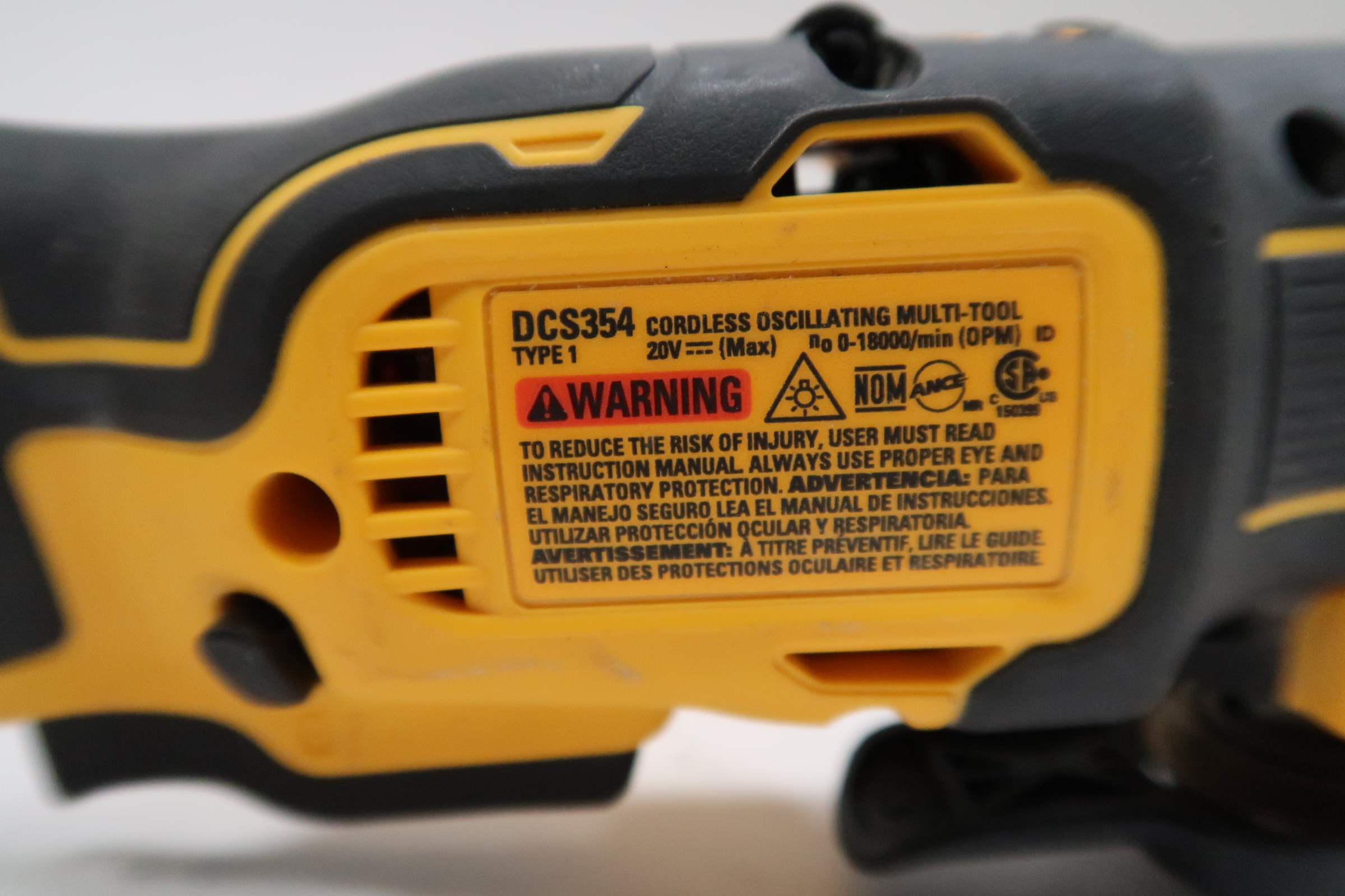 DeWalt DCS354 ATOMIC 20V MAX Cordless Brushless Oscillating Multi Tool 7811