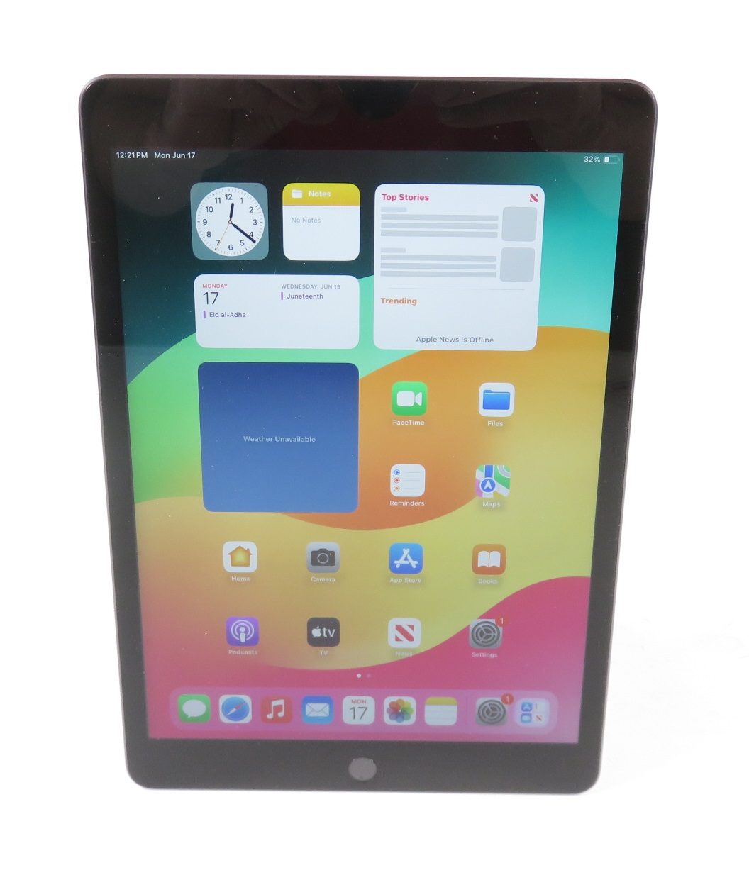 Apple iPad MK2K3LL/A A2602 10.2" 9th Gen (Wi-Fi Only) 64GB Storage Tablet