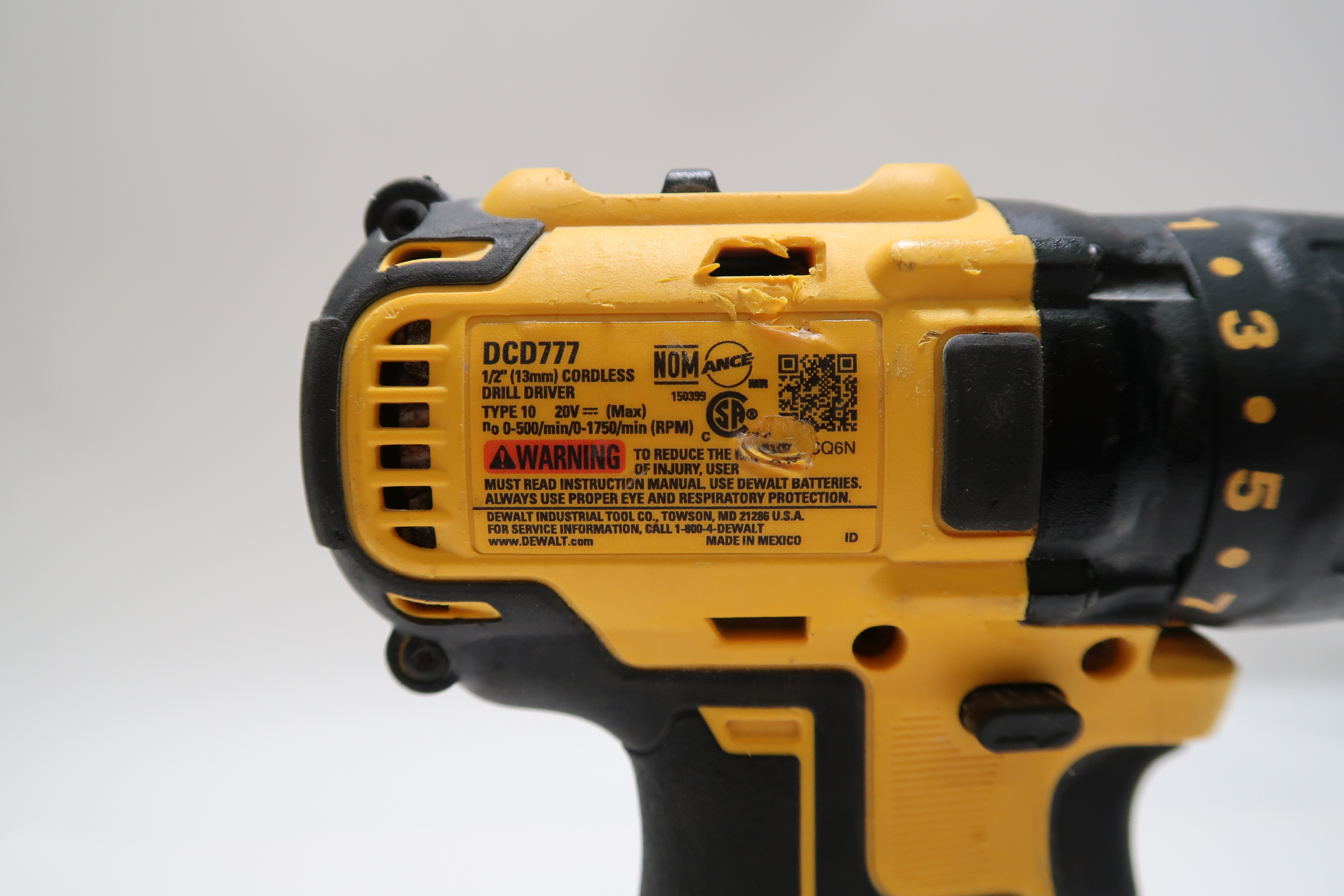 DEWALT DCD777 20-Volt Max Lithium-Ion 1/2-in Brushless Cordless Drill ...