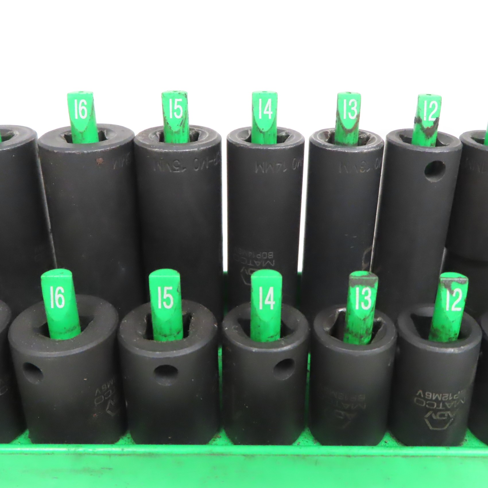 Matco Tools BDP20M6V 28-Piece 3/8" Drive Metric Standard/Deep Socket Set