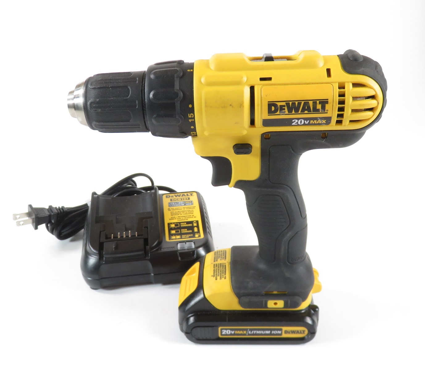 DEWALT DCD771 20-Volt MAX Lithium-Ion Cordless 1/2 in. Drive Drill/Driver