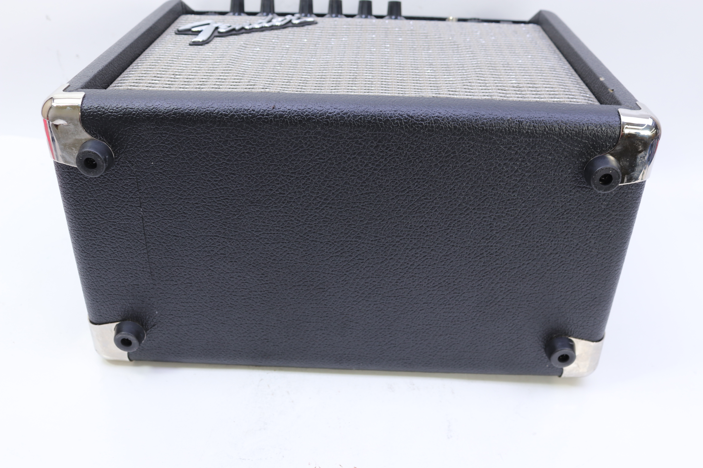 Fender 0231500001 Frontman 15G 15W 2 Channel Guitar Combination Amplifier