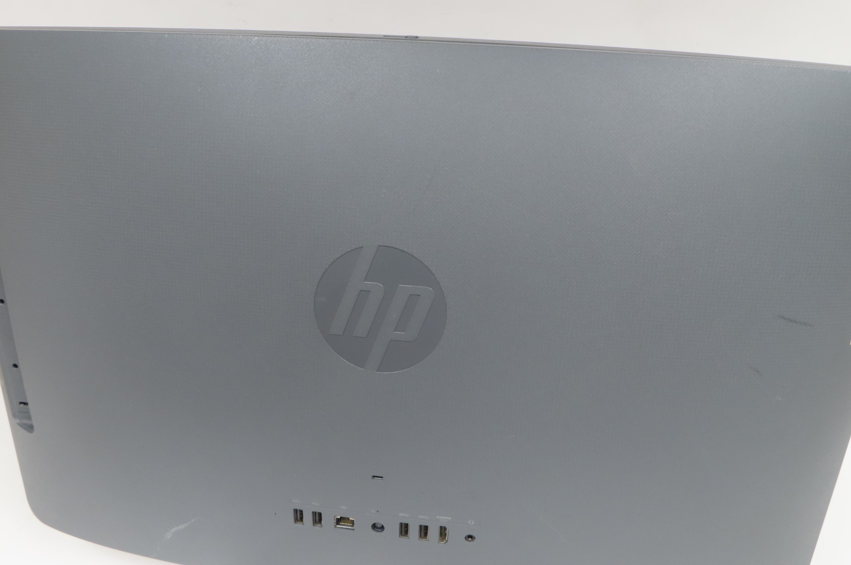 HP All in One PC 24-e014 Win 10 Core i3-7100U 2.4GHz 8GB RAM 1TB HDD 23.8"