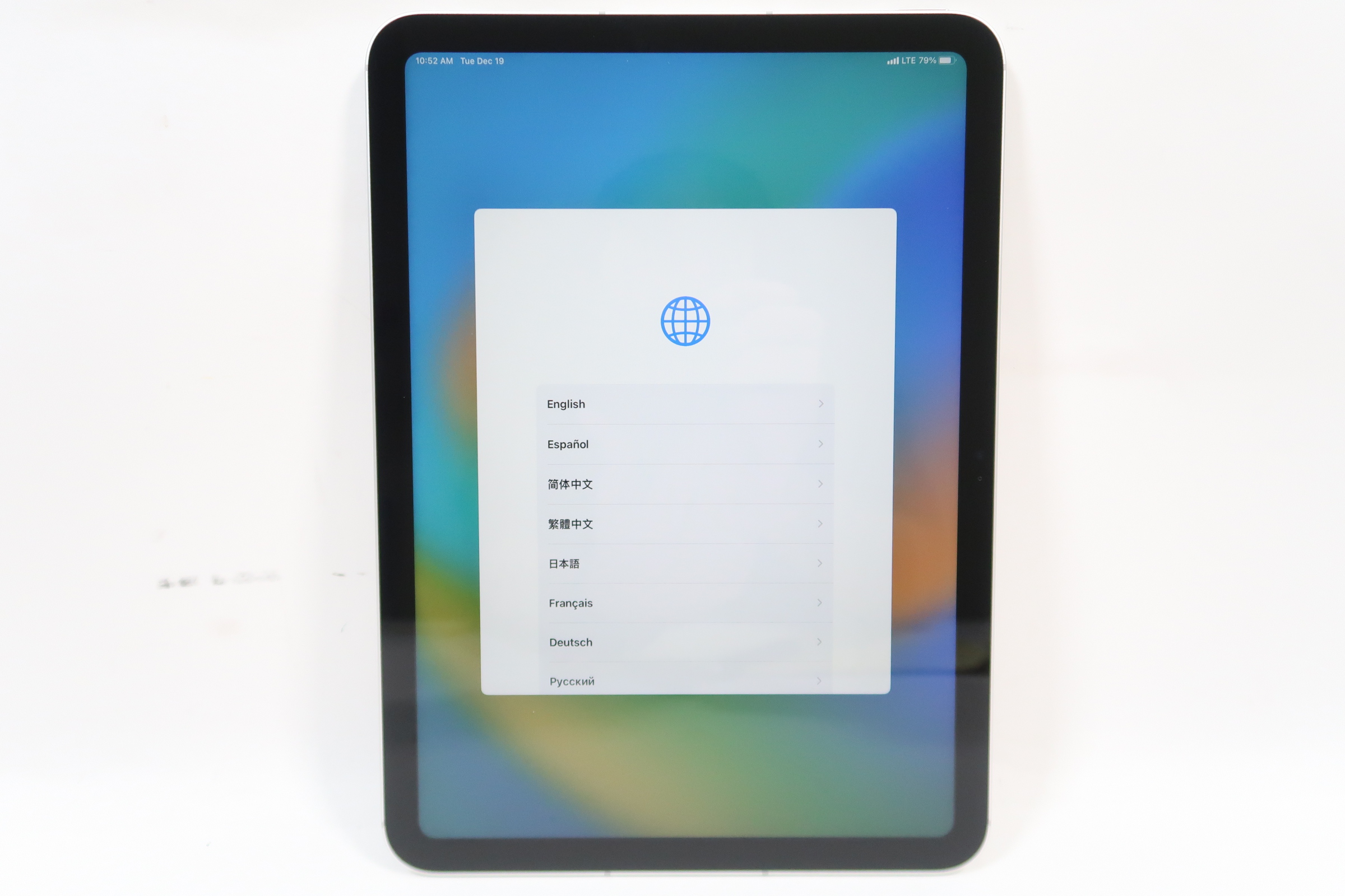 Apple MQ6J3LL/A 10.9" iPad 10th Gen - 64GB - Wi-Fi + 5G NR (Unlocked)