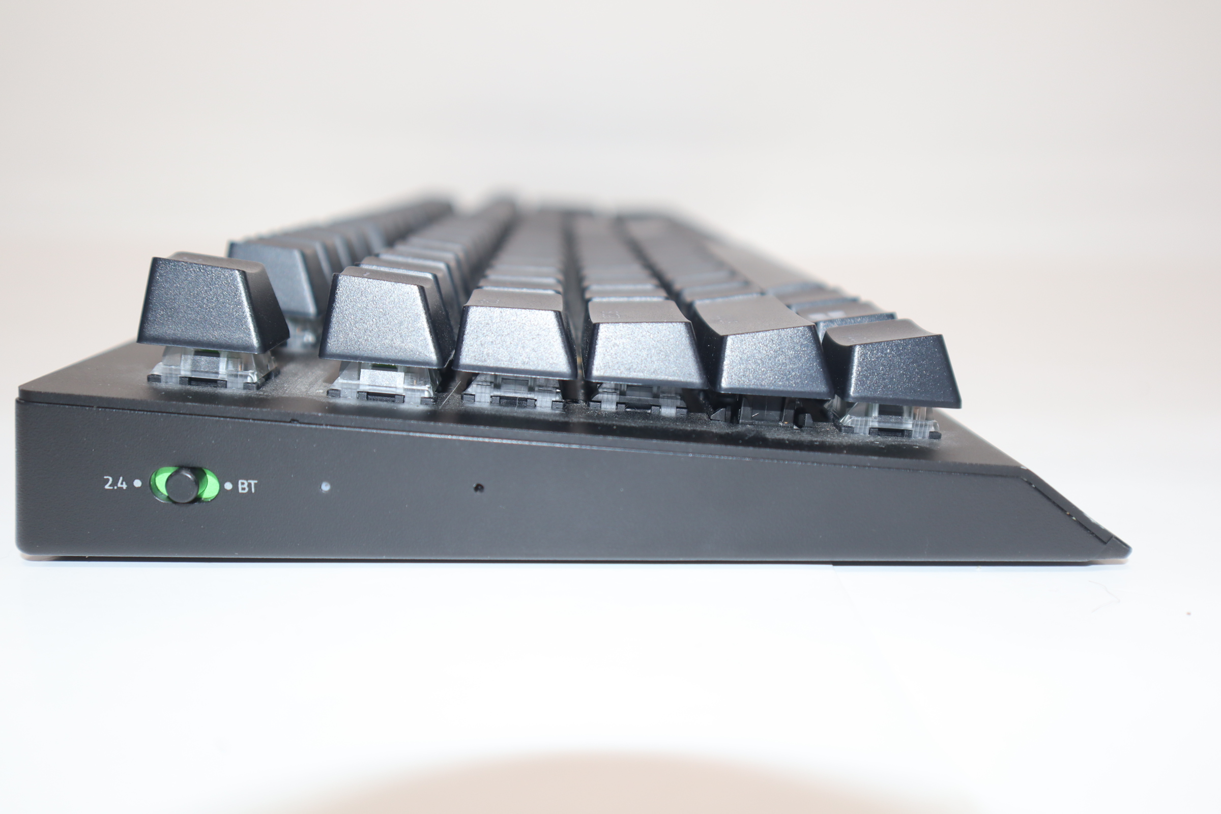 Razer Blackwidow V3 Pro RZ03-0353 Wireless Full-Height Mech. Gaming ...