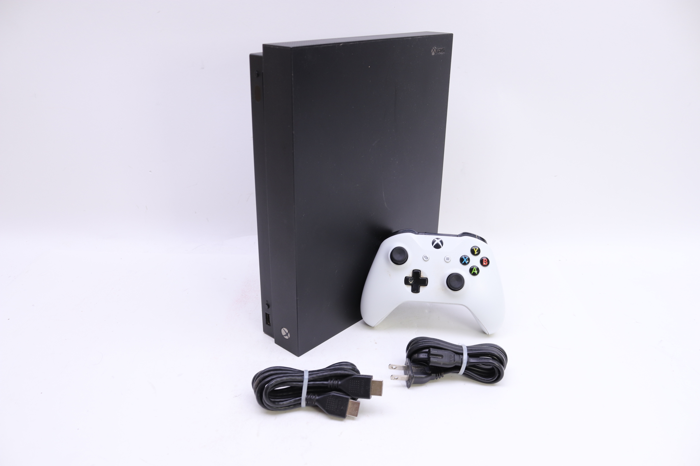 Microsoft 1787 1TB 4K Video Game Console Xbox One X - 7892