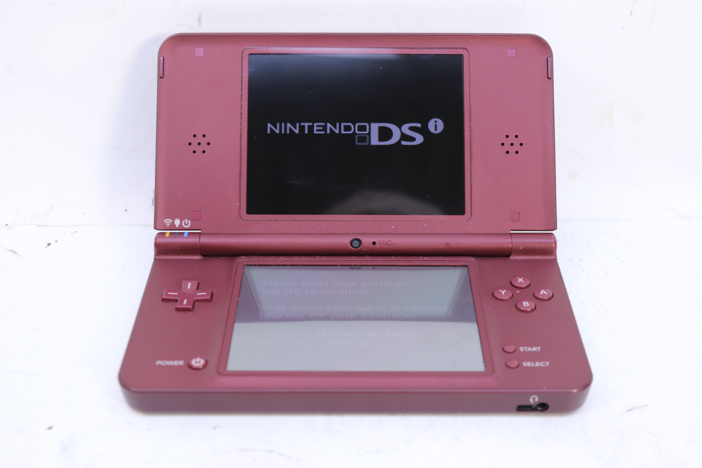 Nintendo UTL-001 Dual-Screen Handheld Video Game Console DSi XL